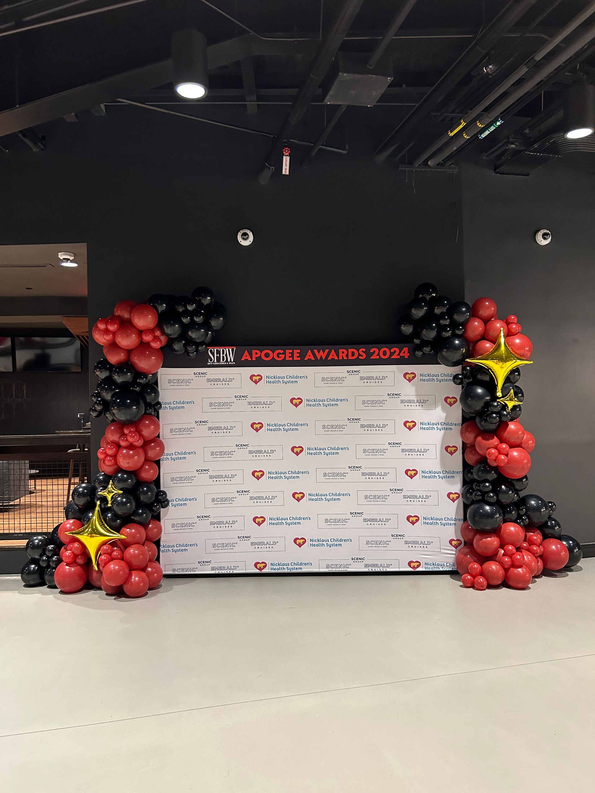 Balloon Garlands | Balloon Element | Miami, FL