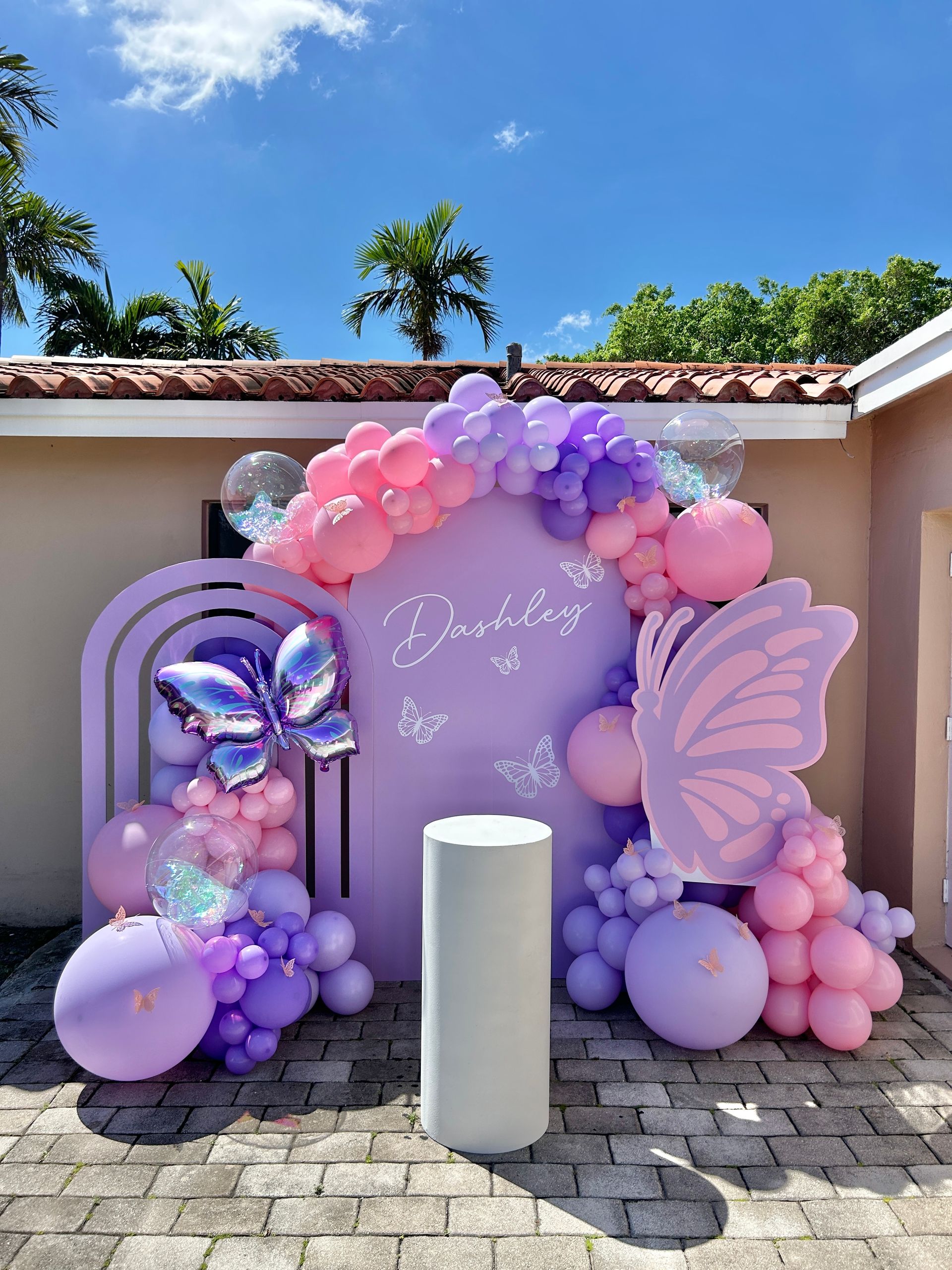 Backdrops for Memorable Events | Balloon Element | Miami, FL