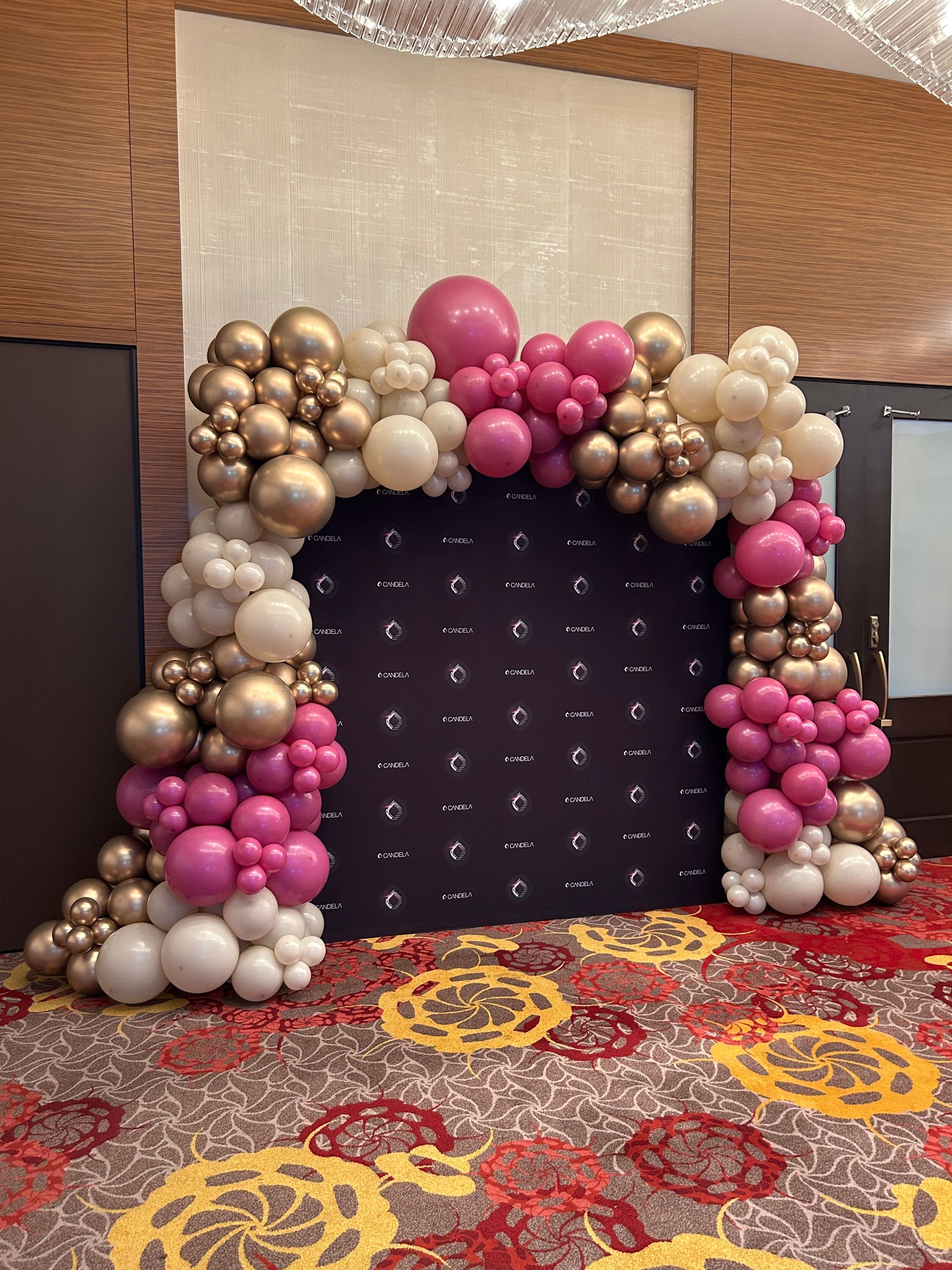 Balloon Element | Custom Balloon Decor | Miami, FL