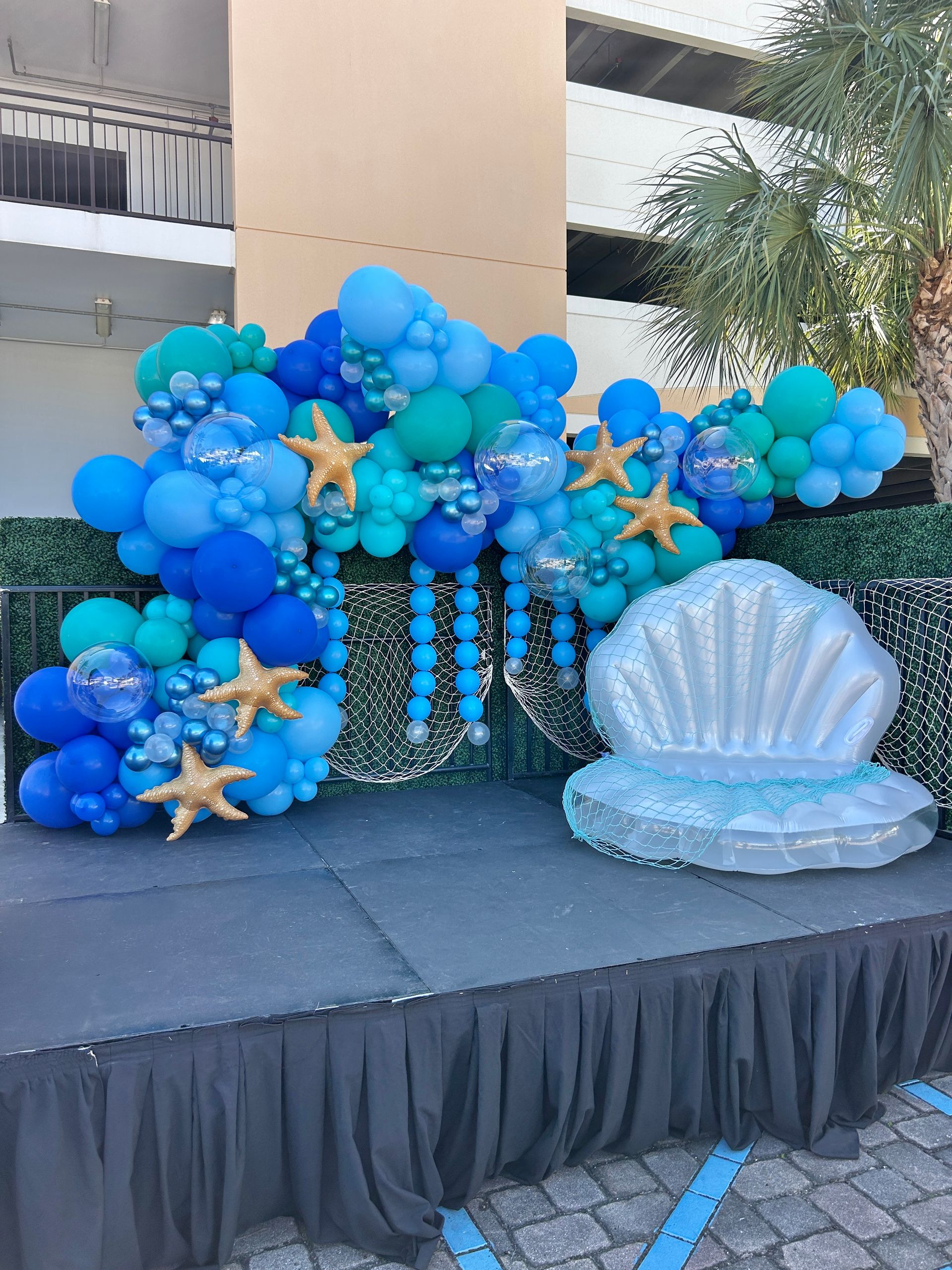 Balloon Garlands | Balloon Element | Miami, FL
