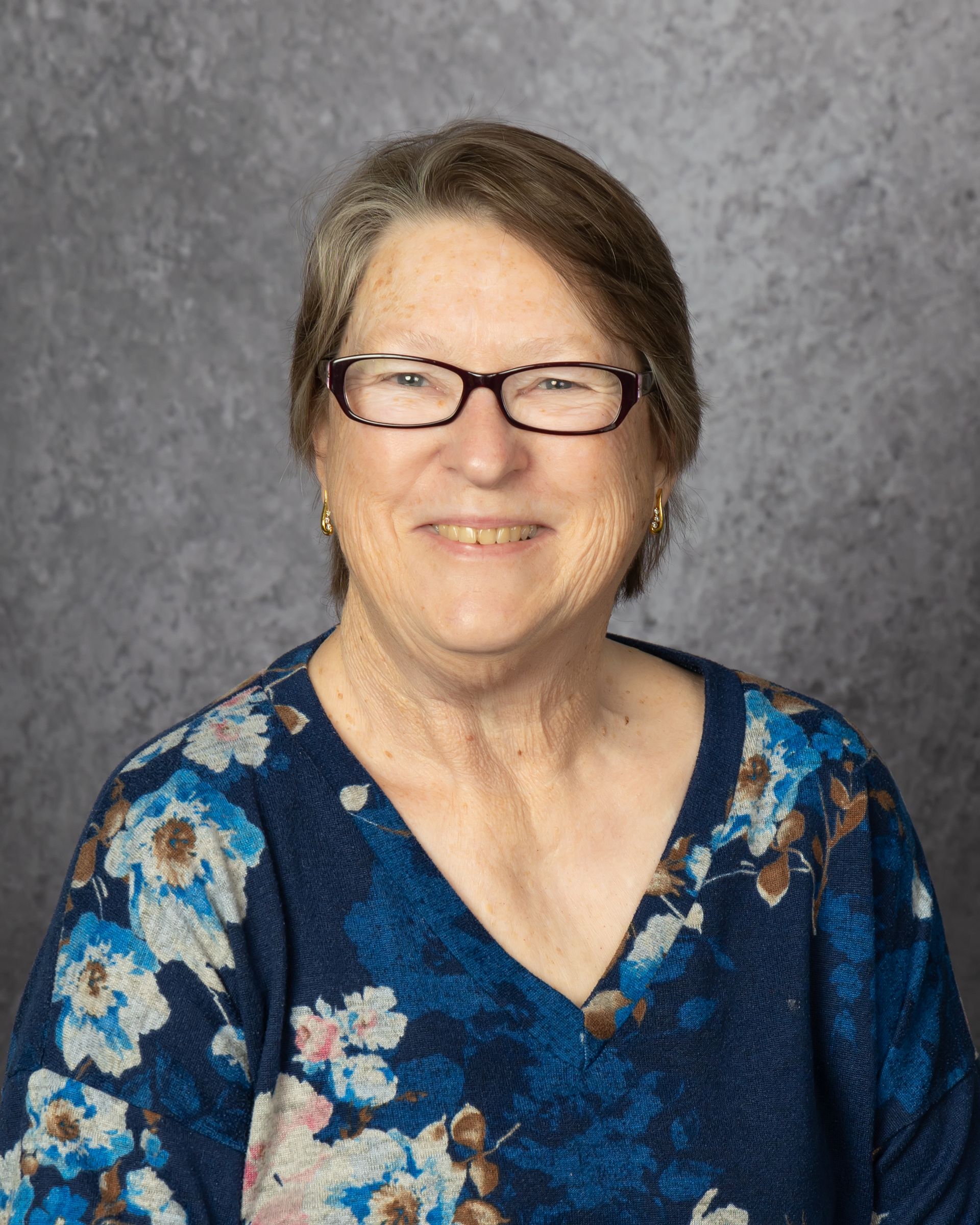 Faculty | Holy Cross Christian Academy