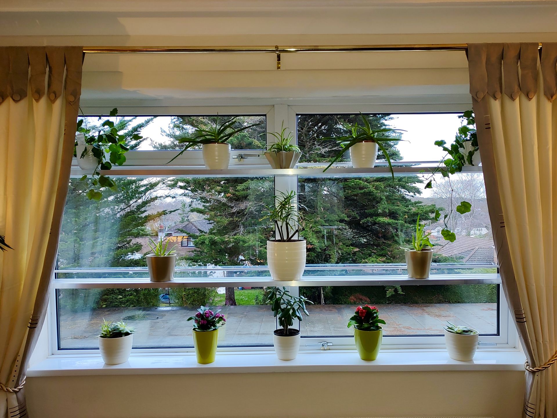 Window Display Feature | Enhance Your View | WINDOWSHELF