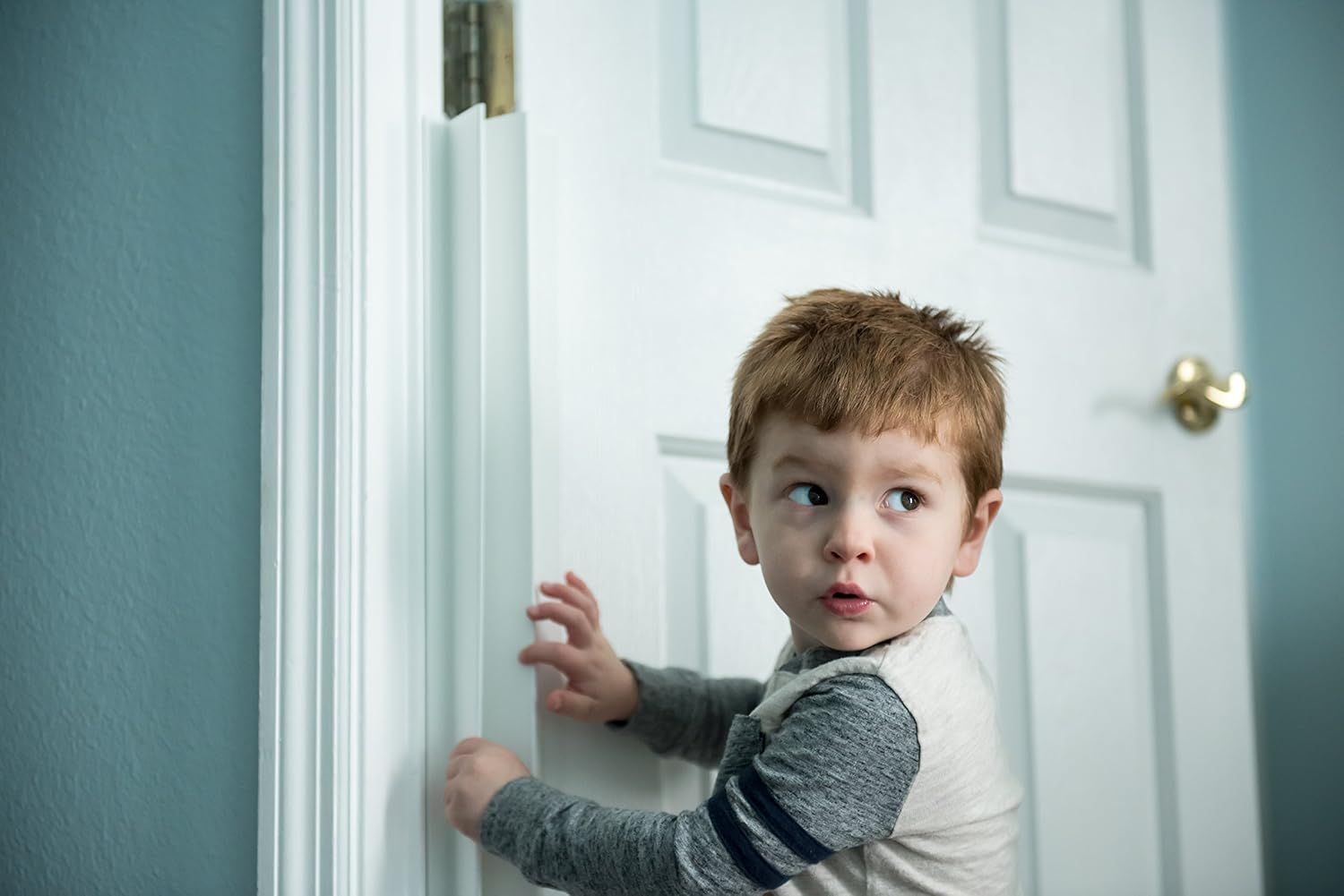 The Danger of Household Objects: First Aid for Pinched Fingers, Trapped ...