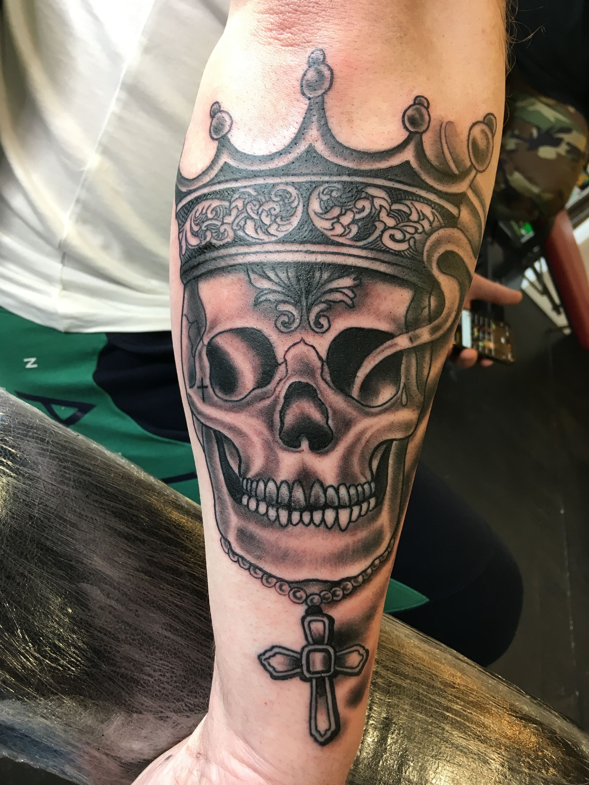 Warren Coates | Avinit Tattoo Studio