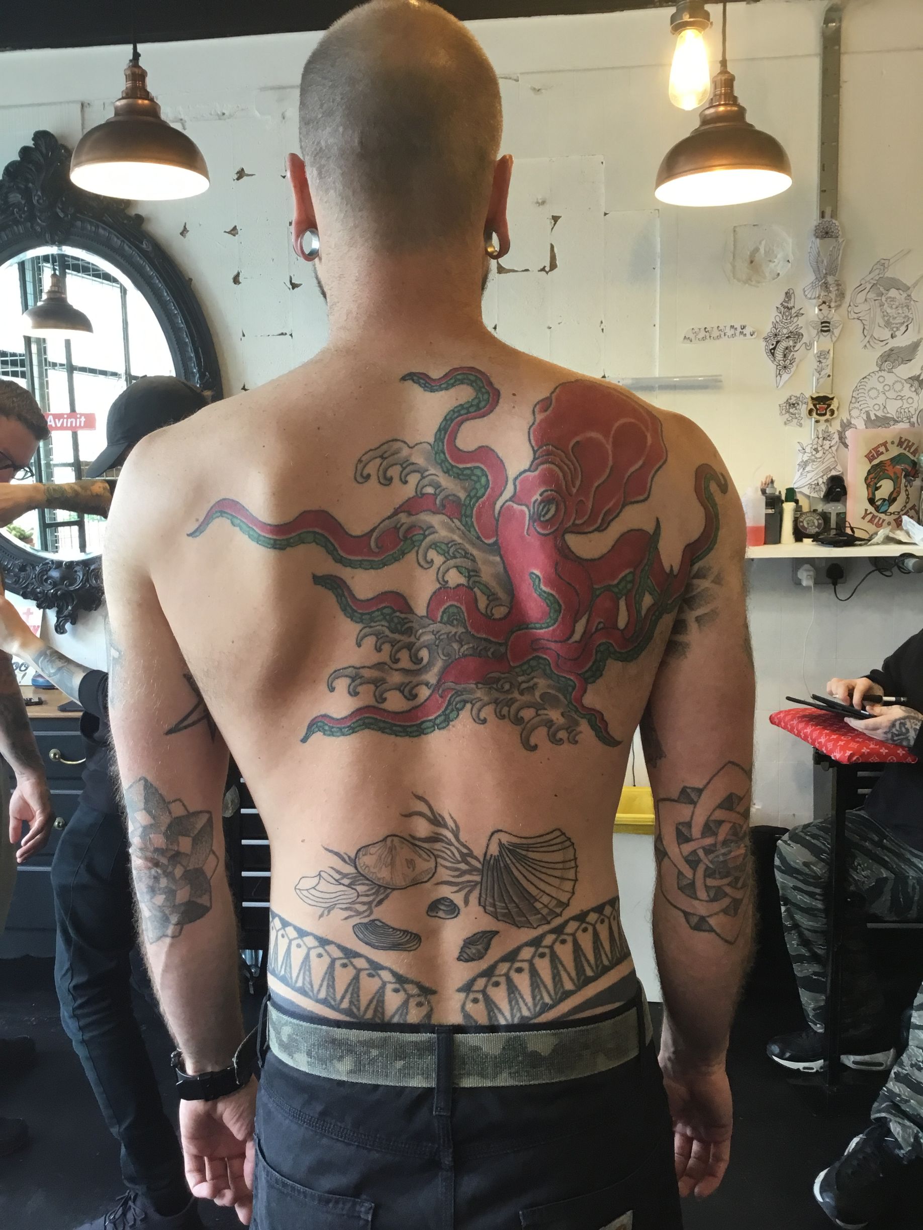 Warren Coates | Avinit Tattoo Studio