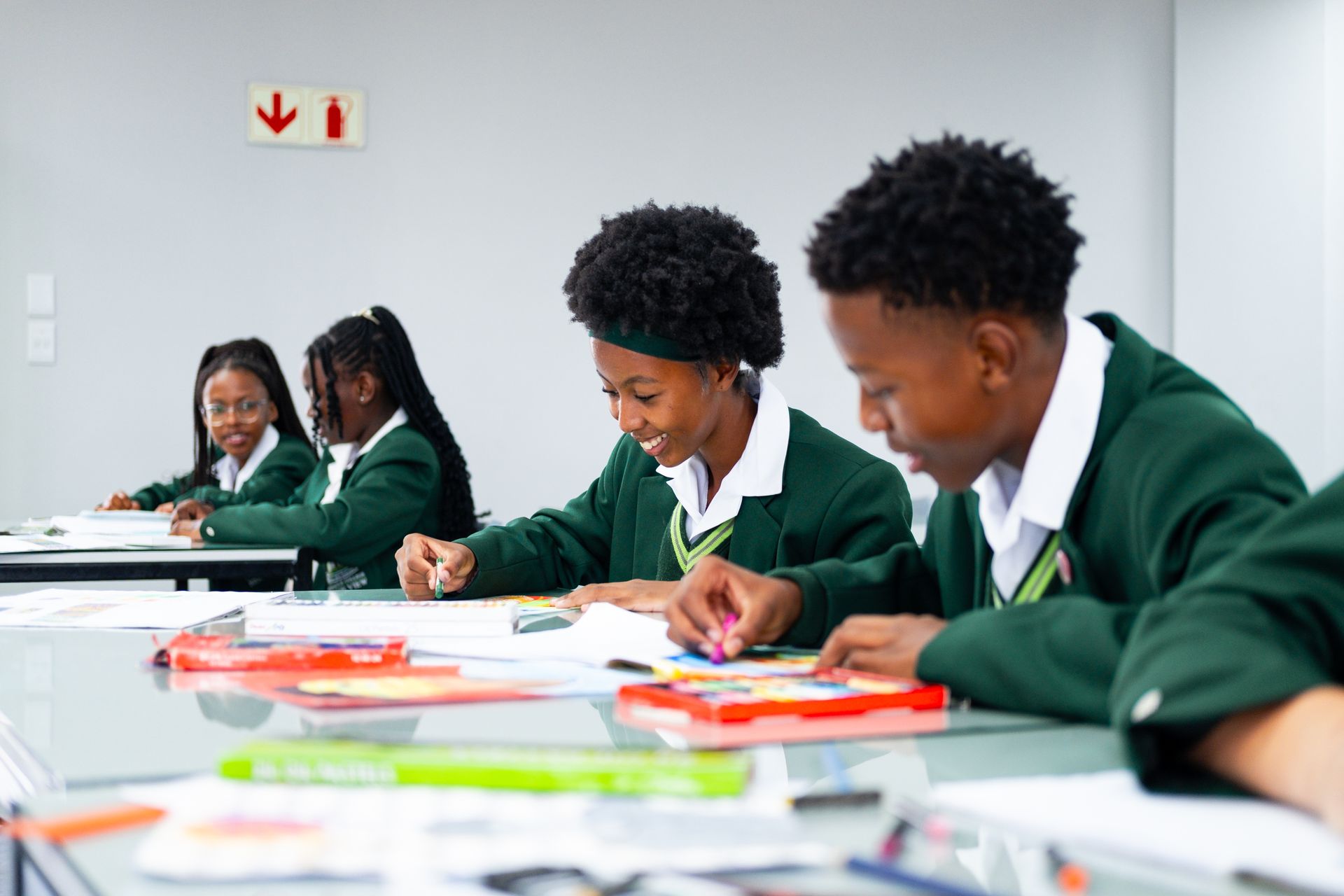 Pinnacle College Raslouw | Contact