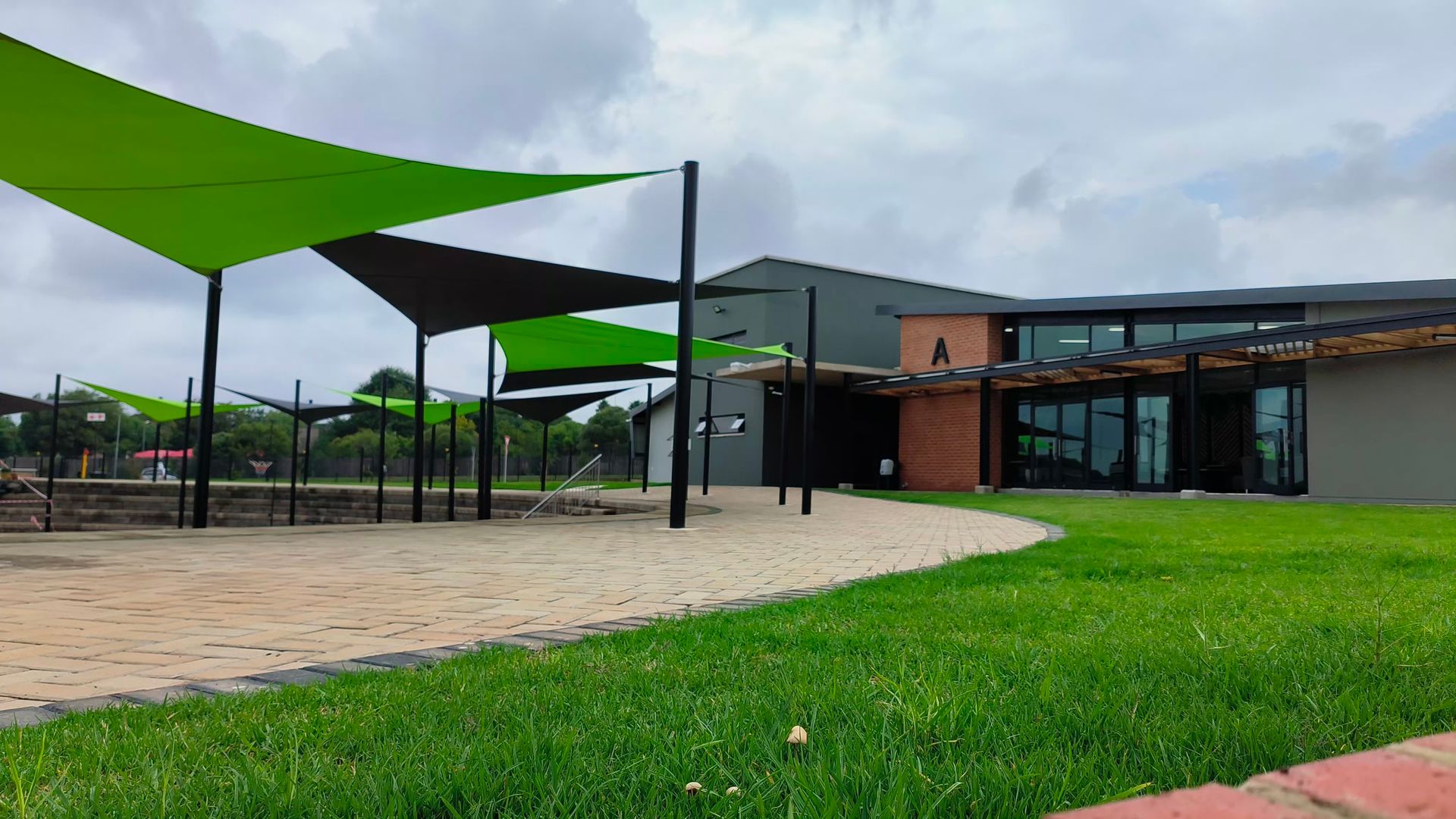 Pinnacle College Raslouw | Contact