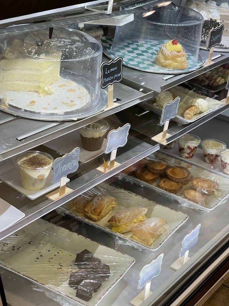 Gallery | Italian Delights Bakery & Deli