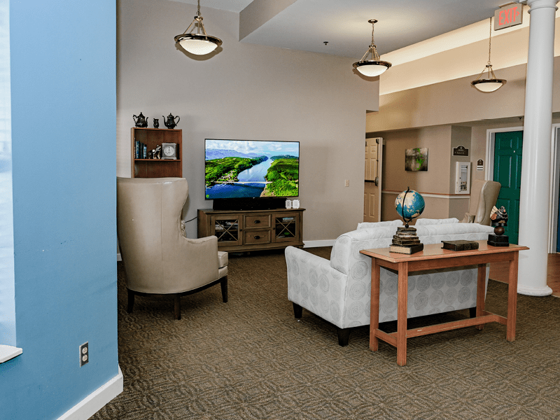 Memory Care Facilities in Jefferson City, MO | Heisinger Bluffs