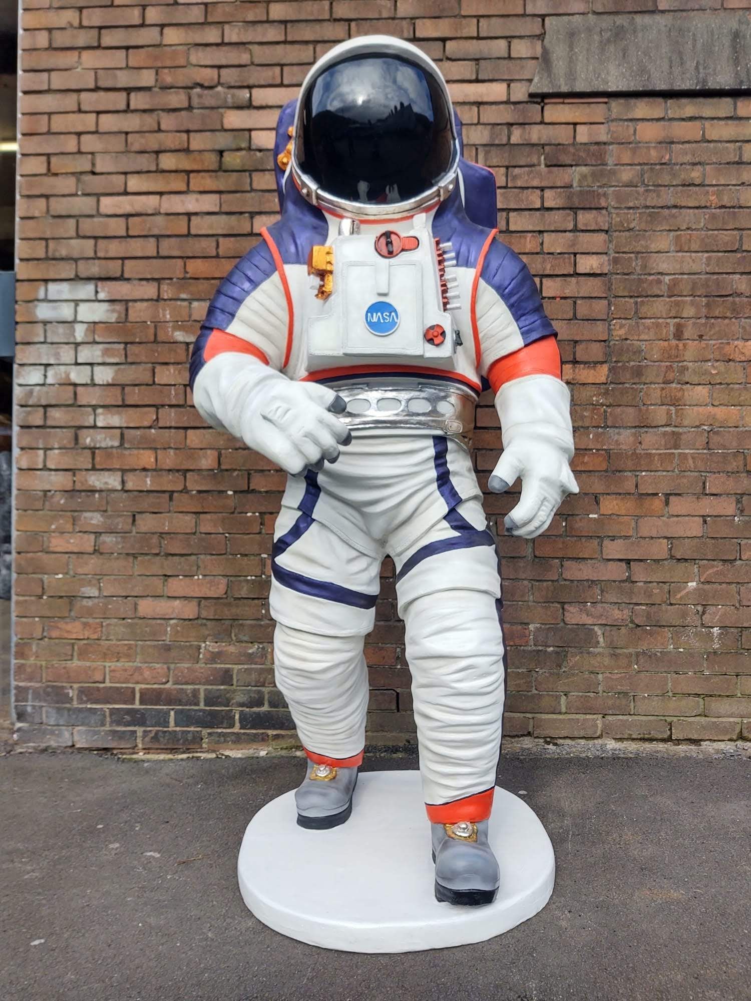 Life Size Models | Gallery