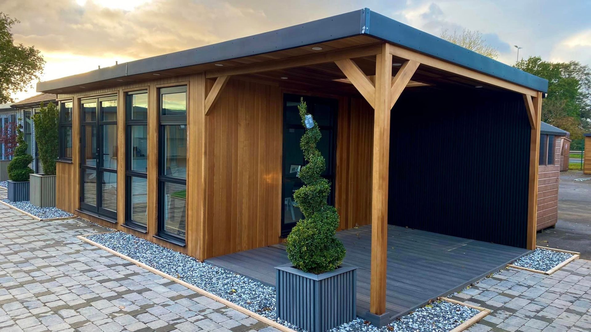 Explore our garden room with canopy options and elevate your outdoor ...