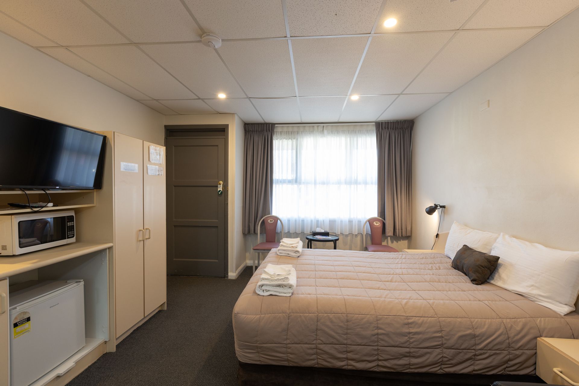 Double Twin Room - Mittagong Motel Accommodation in Southern Highlands ...