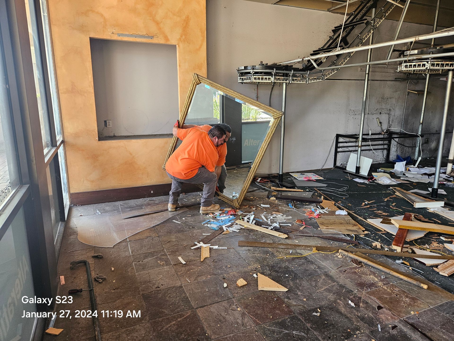 Our Gallery | JUNK TIGERS HAULING AND DEMOLITION