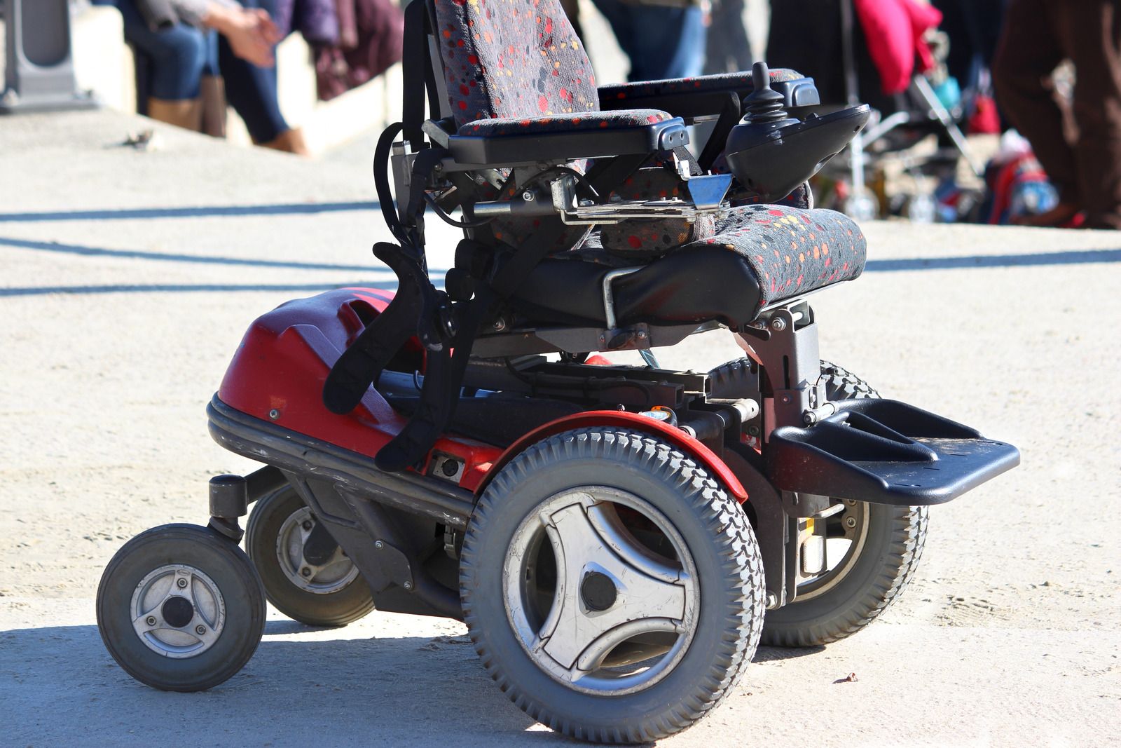 How to Choose the Right Power Wheelchair for Your Needs