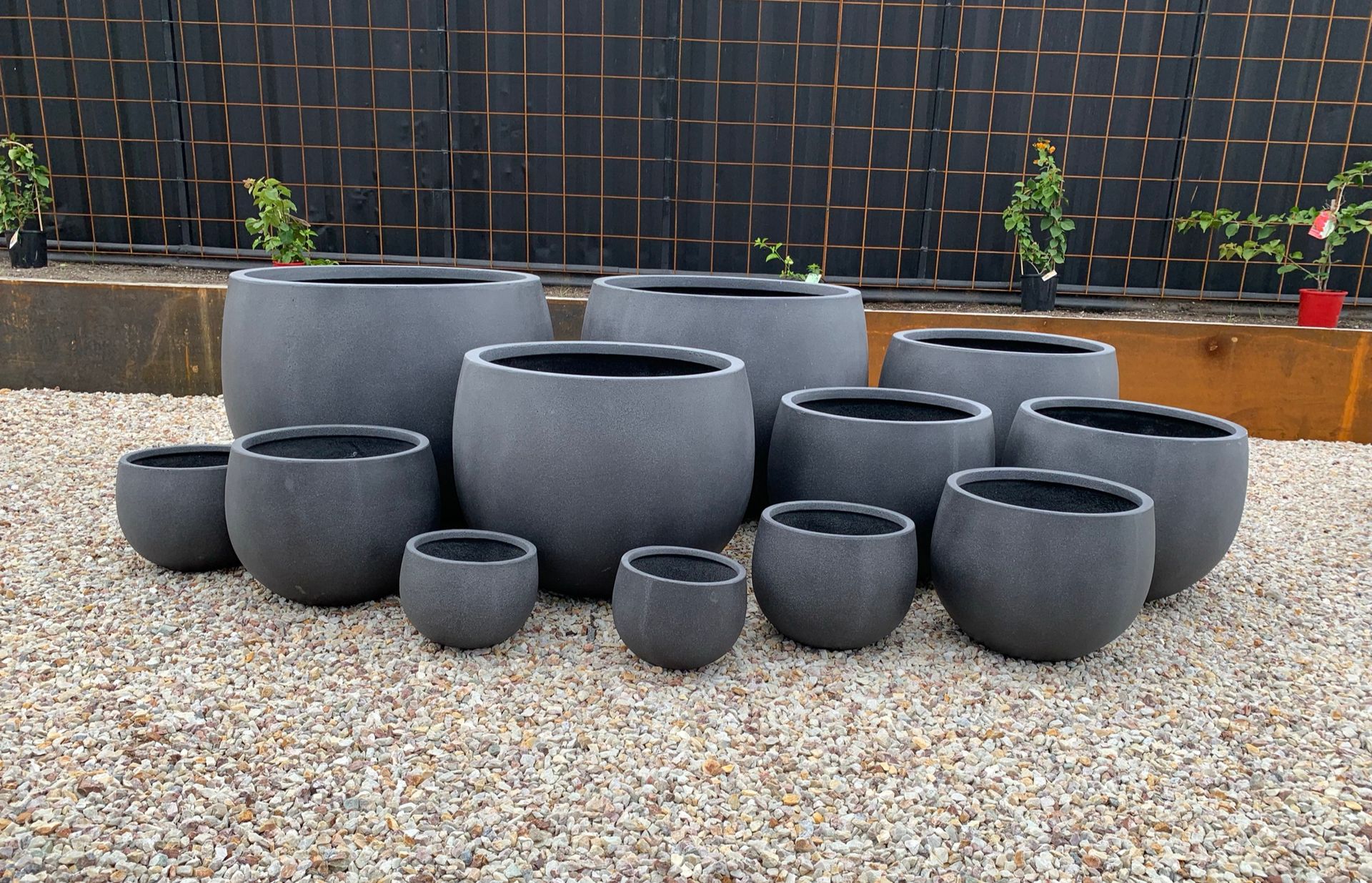 Plant Pots in Mullumbimby | Wards Landscape Supplies