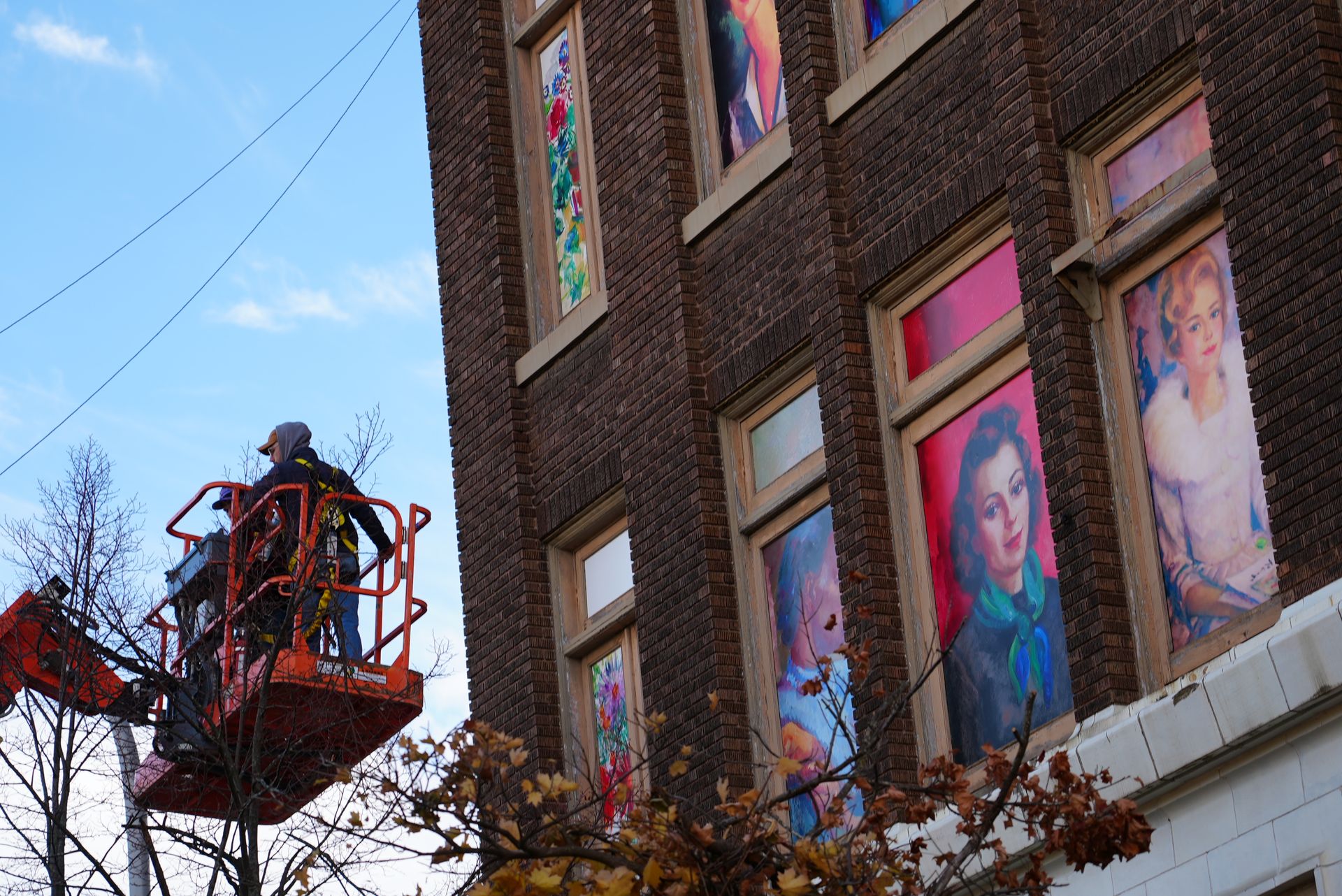 Women of Niagara | Art Installation | Polly King