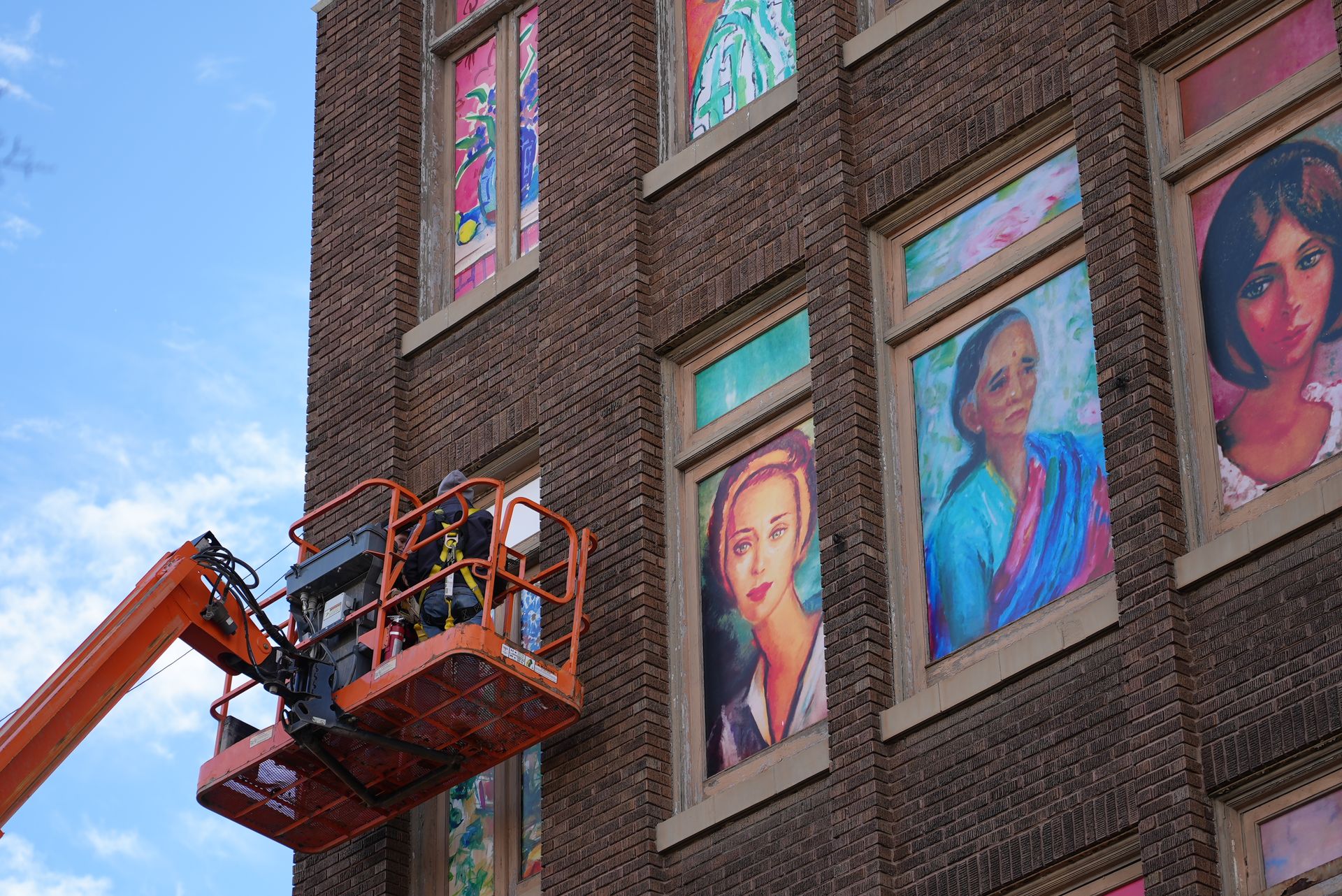 Women of Niagara | Art Installation | Polly King