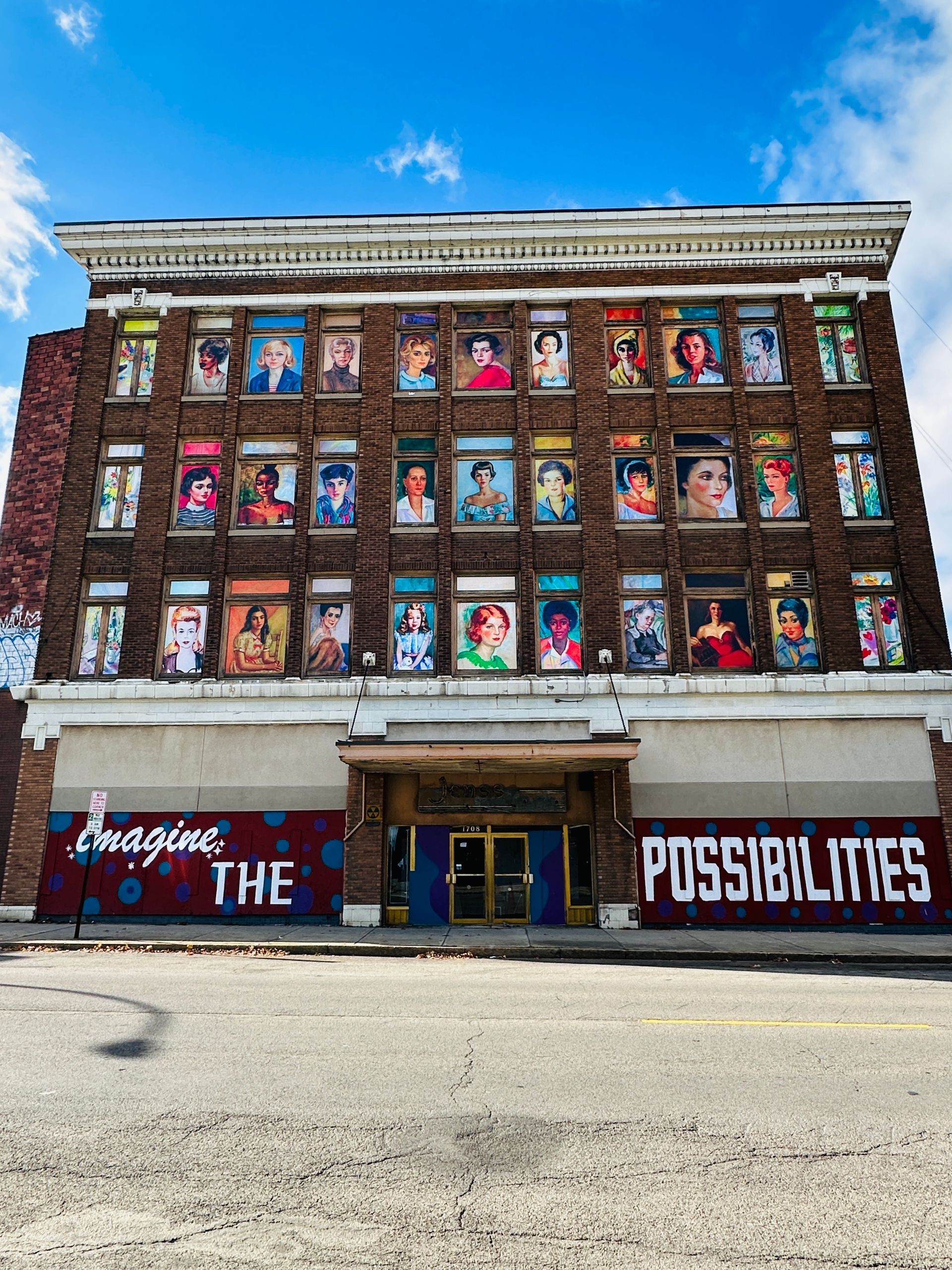Women of Niagara | Art Installation | Polly King