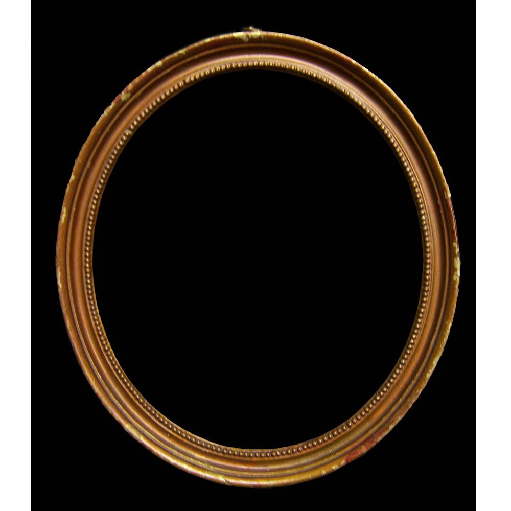 Ruth Tappin, restorer of gilded antiques.