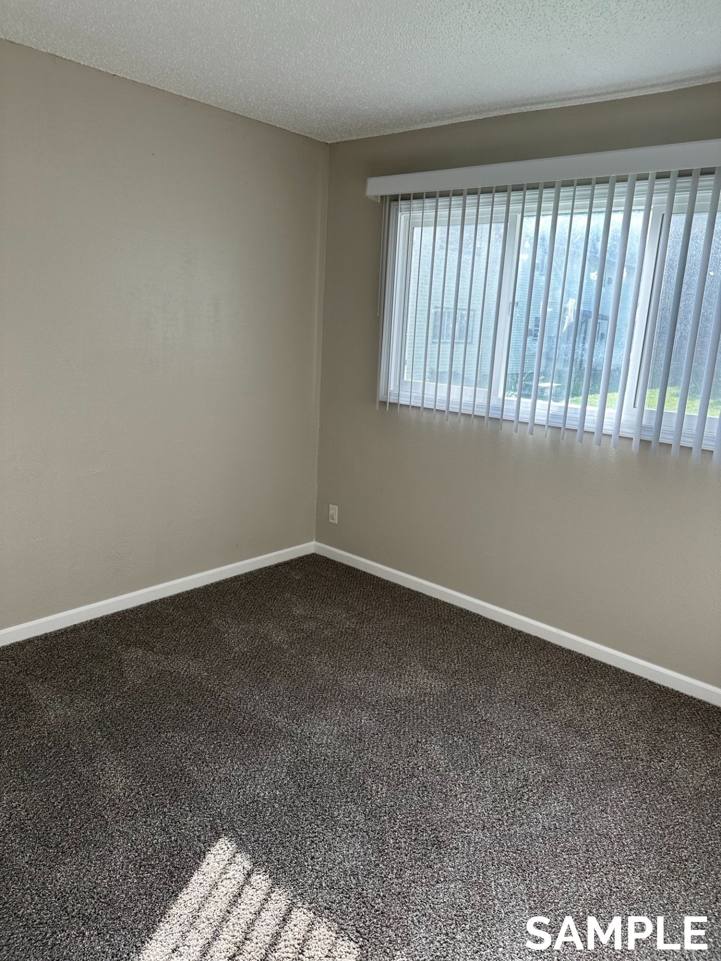 McCook Apartments | North Sioux City | J&M Real Estate