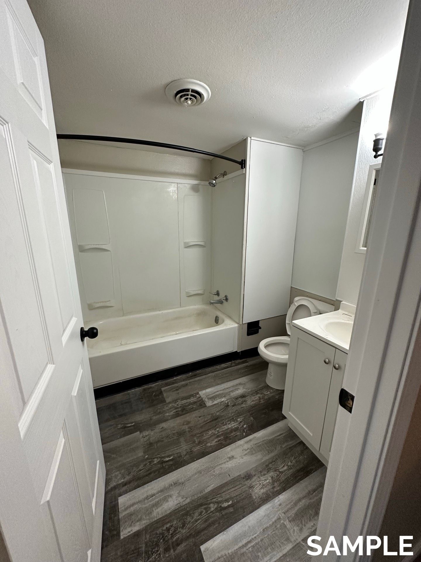 McCook Apartments | North Sioux City | J&M Real Estate