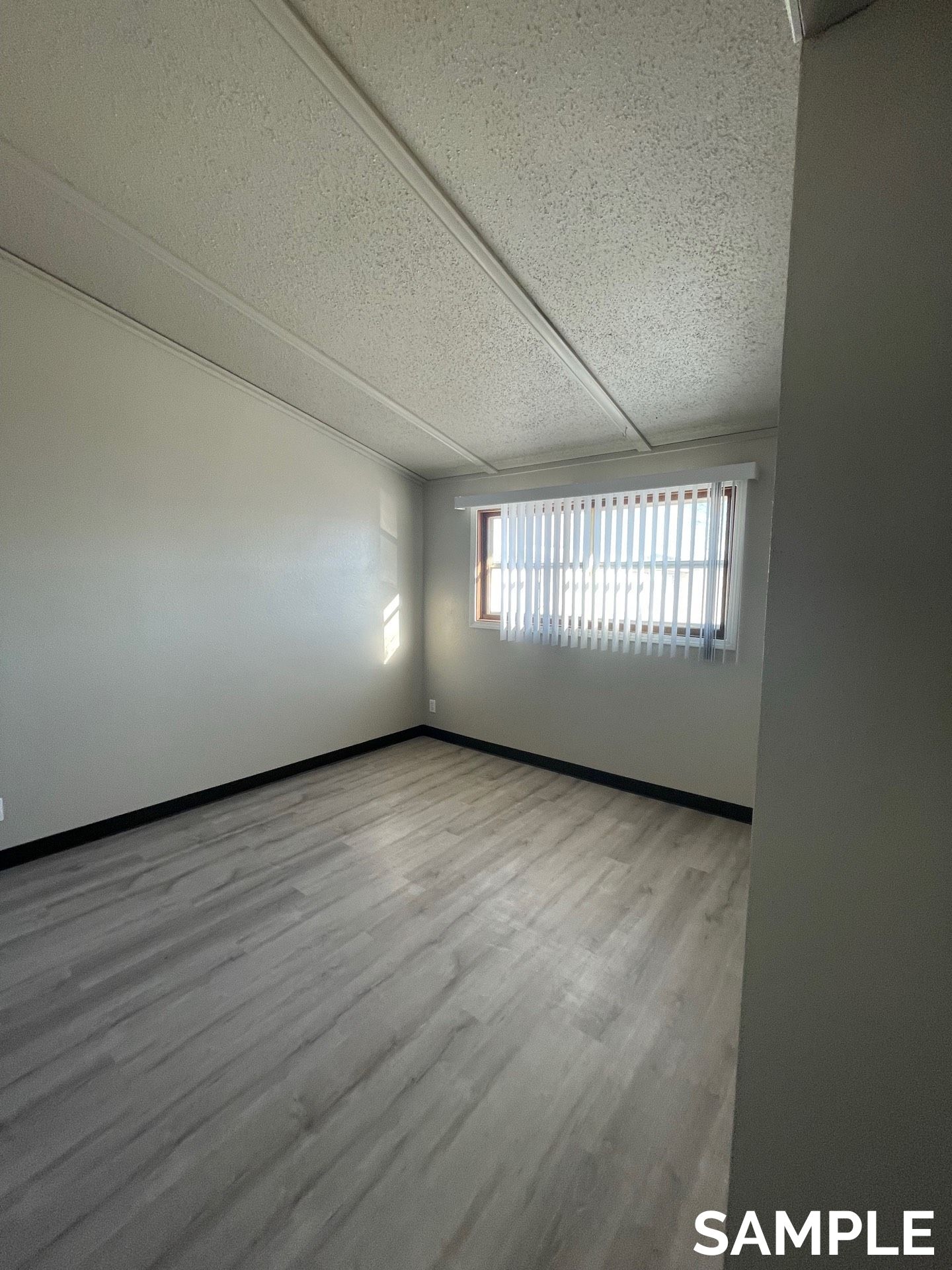 McCook Apartments | North Sioux City | J&M Real Estate