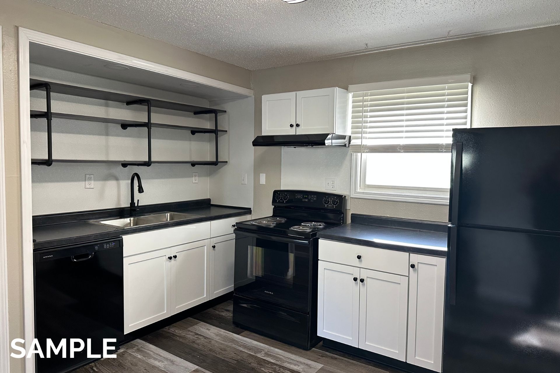 McCook Apartments | North Sioux City | J&M Real Estate
