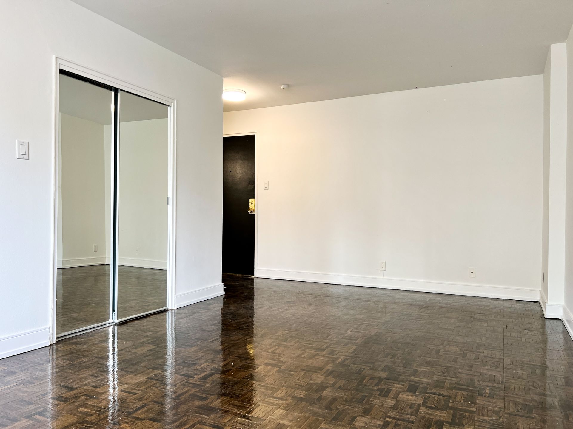 Suites Availability at 105 Isabella Street, Toronto