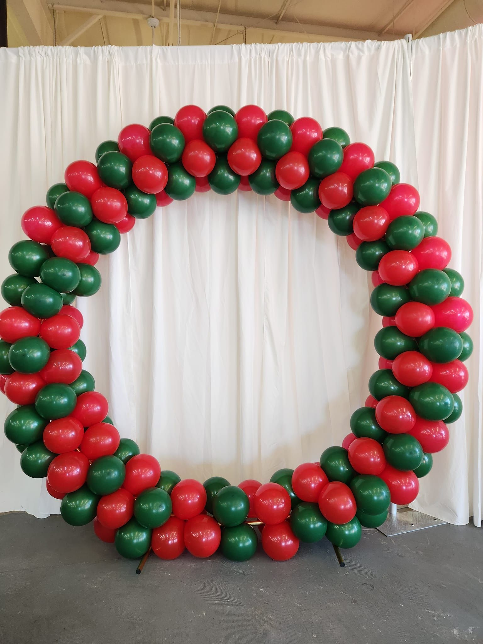 Backdrops | Extraordinary Balloons | Balloon Décor