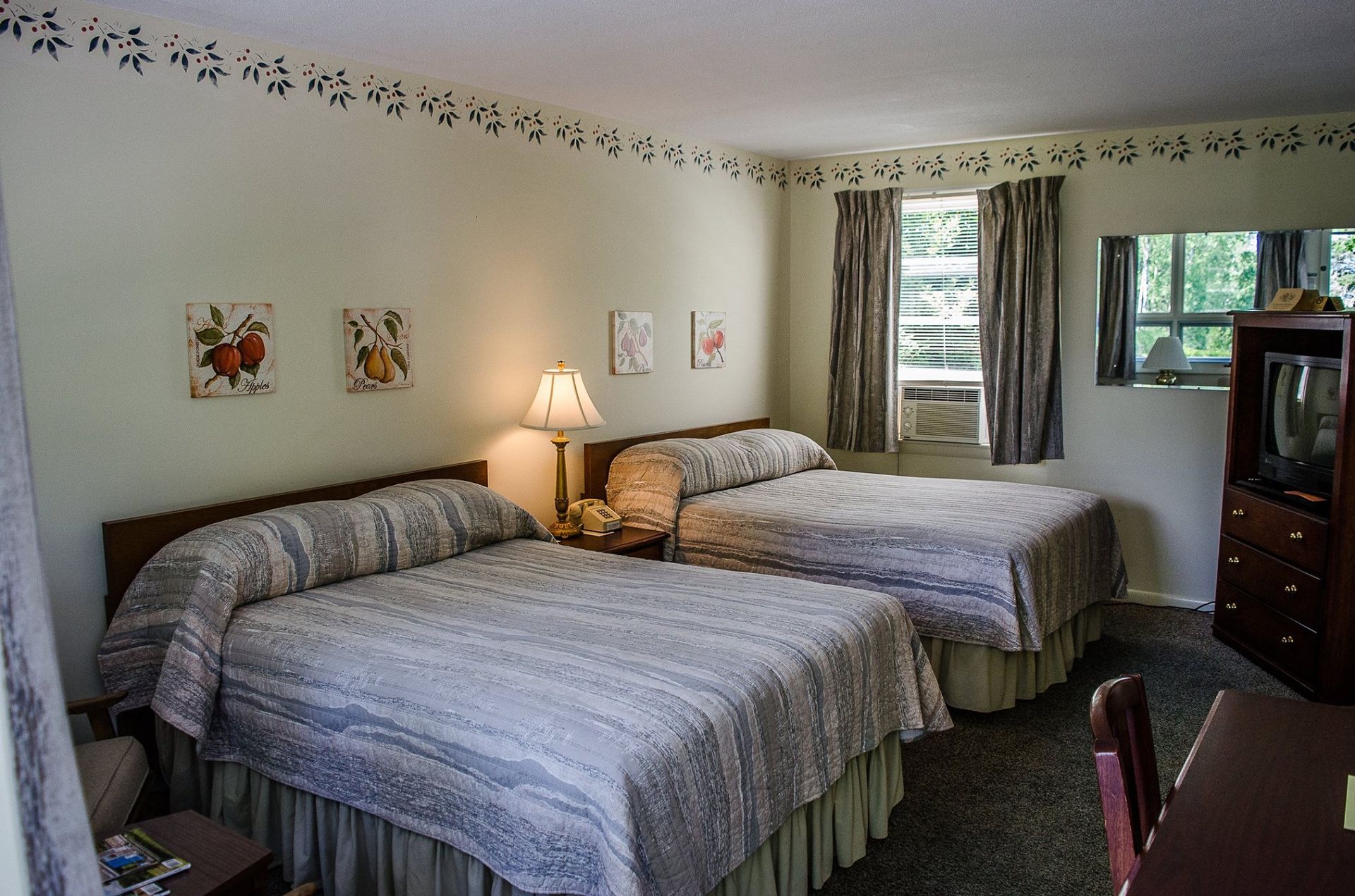 Gallery for The High Tide Inn