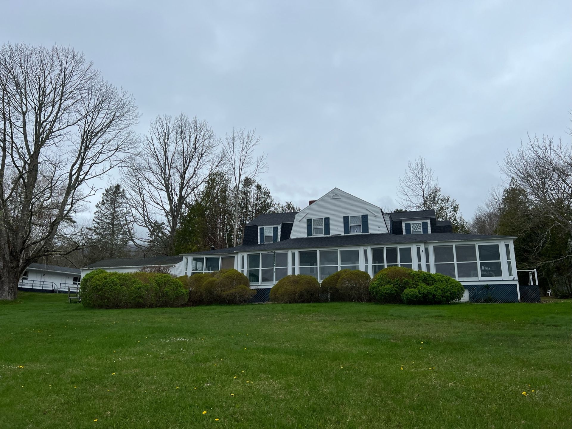 Gallery for The High Tide Inn