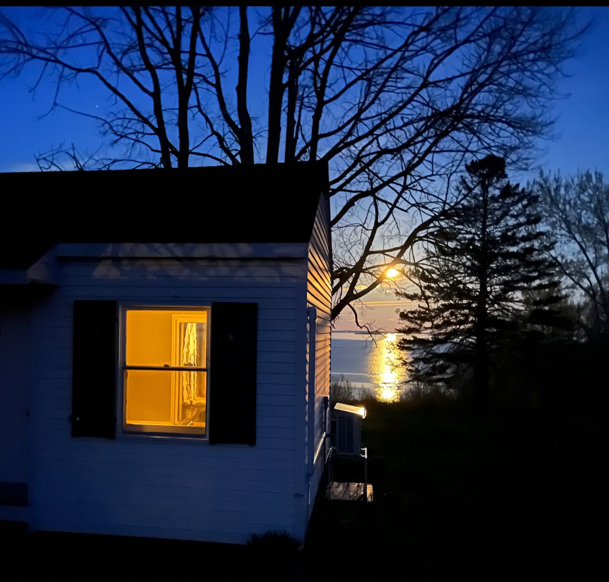 Gallery for The High Tide Inn