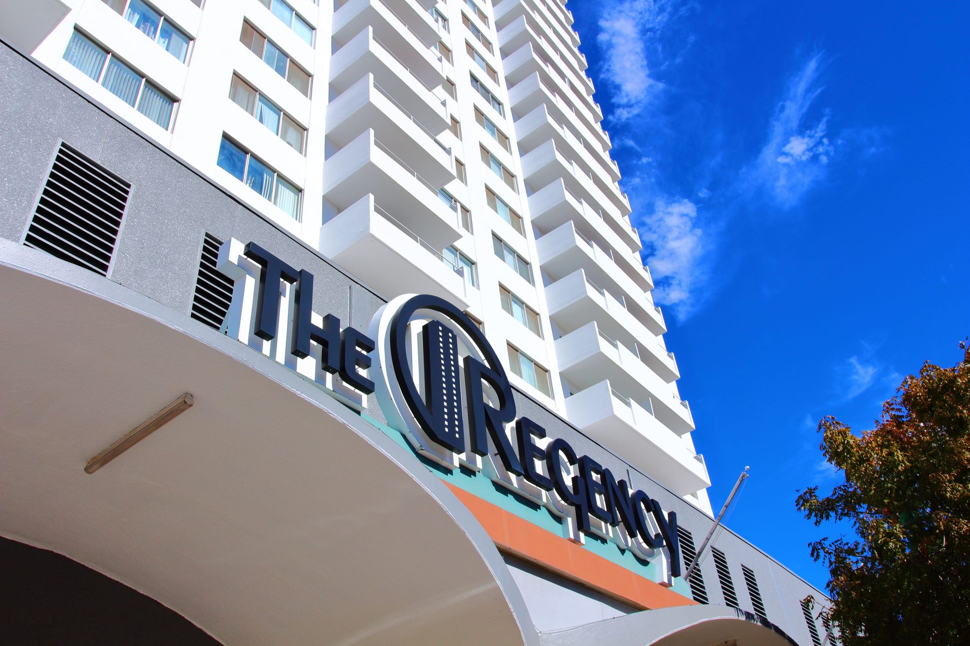 Regency Penthouse Apartments Near Downtown OKC