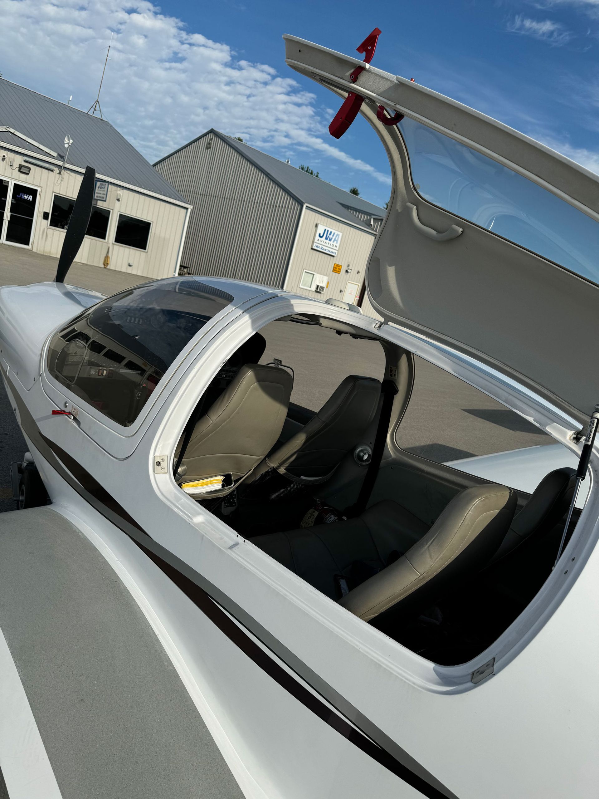 Flight Training in Chicagoland at JWA Flight School