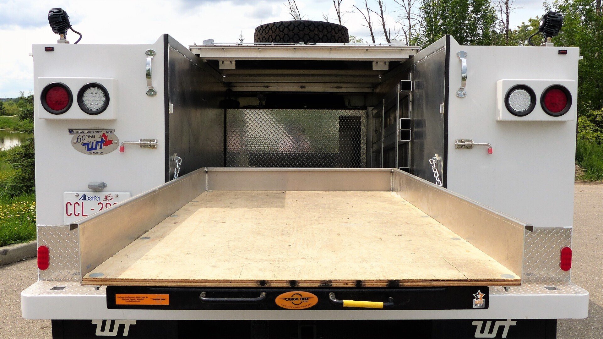 Western Truck Body Manufacturing | Gallery