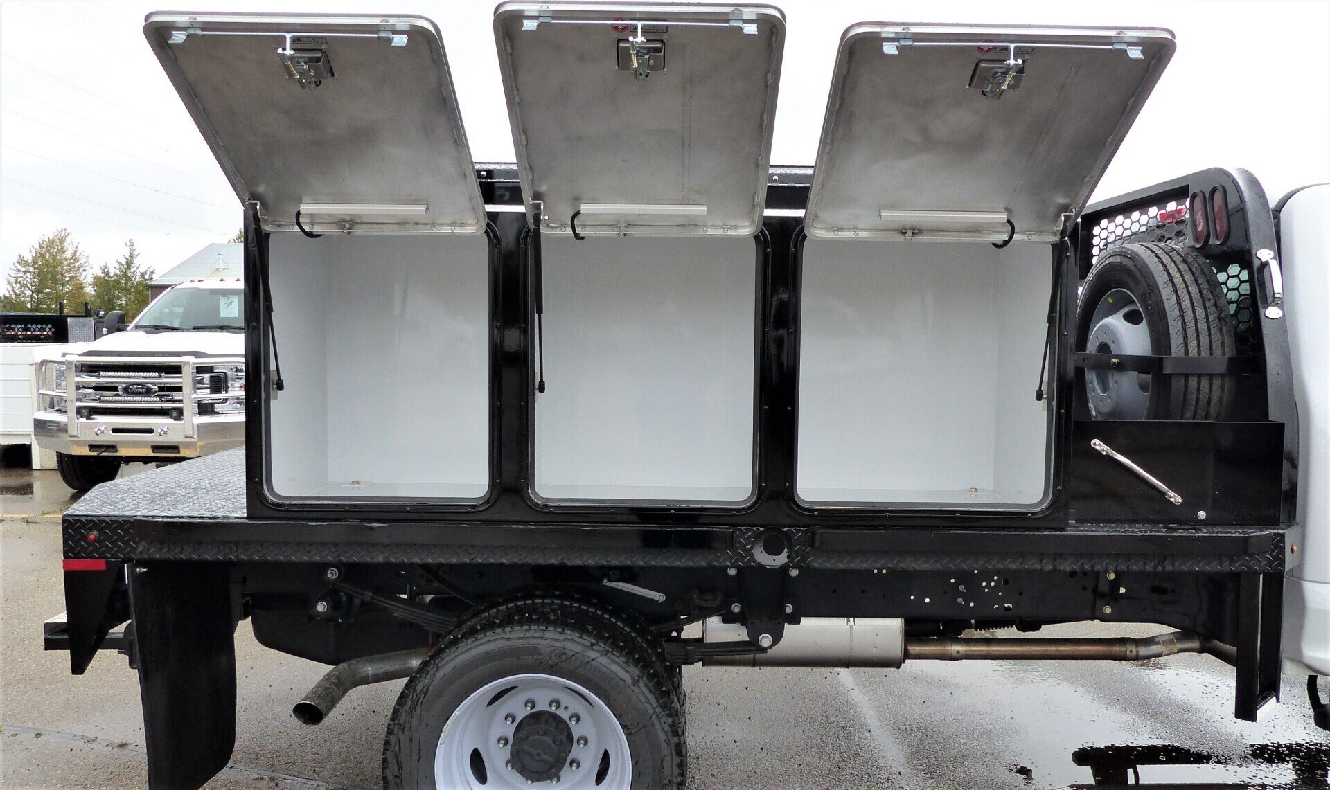 Doors & Boxes | Western Truck Body Manufacturing