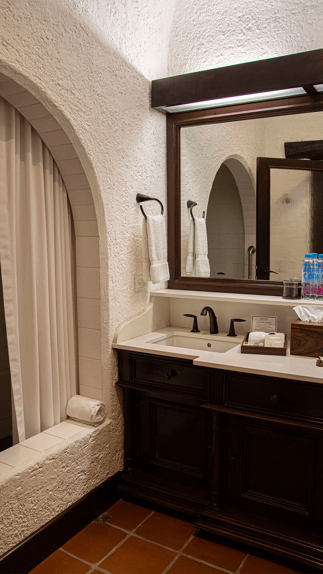 Master Suite Jacuzzi | Las Cruces Hotel Boutique | Antigua Guatemala