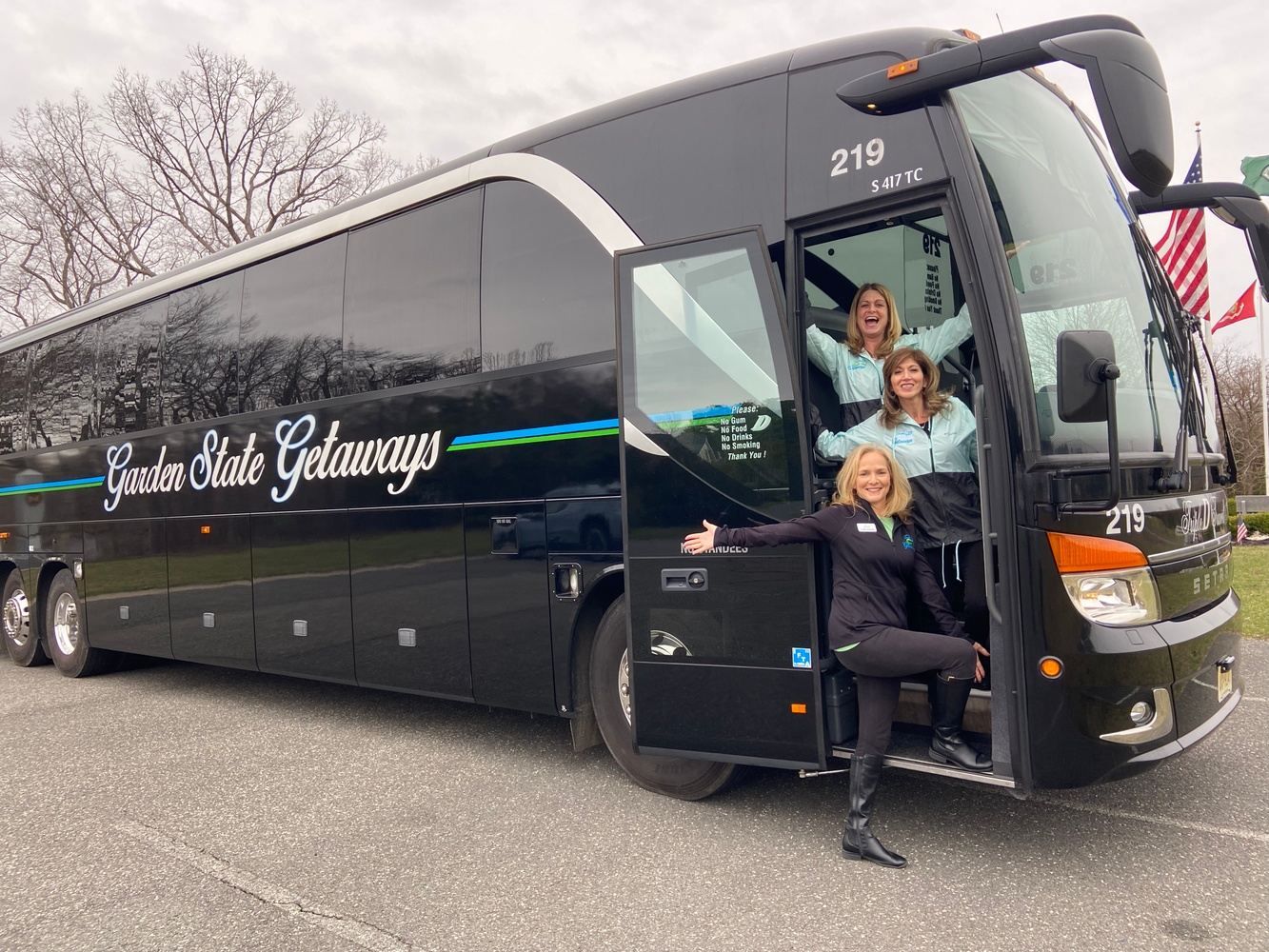 Bus Tour | Jackson, NJ | (732) 689-2251