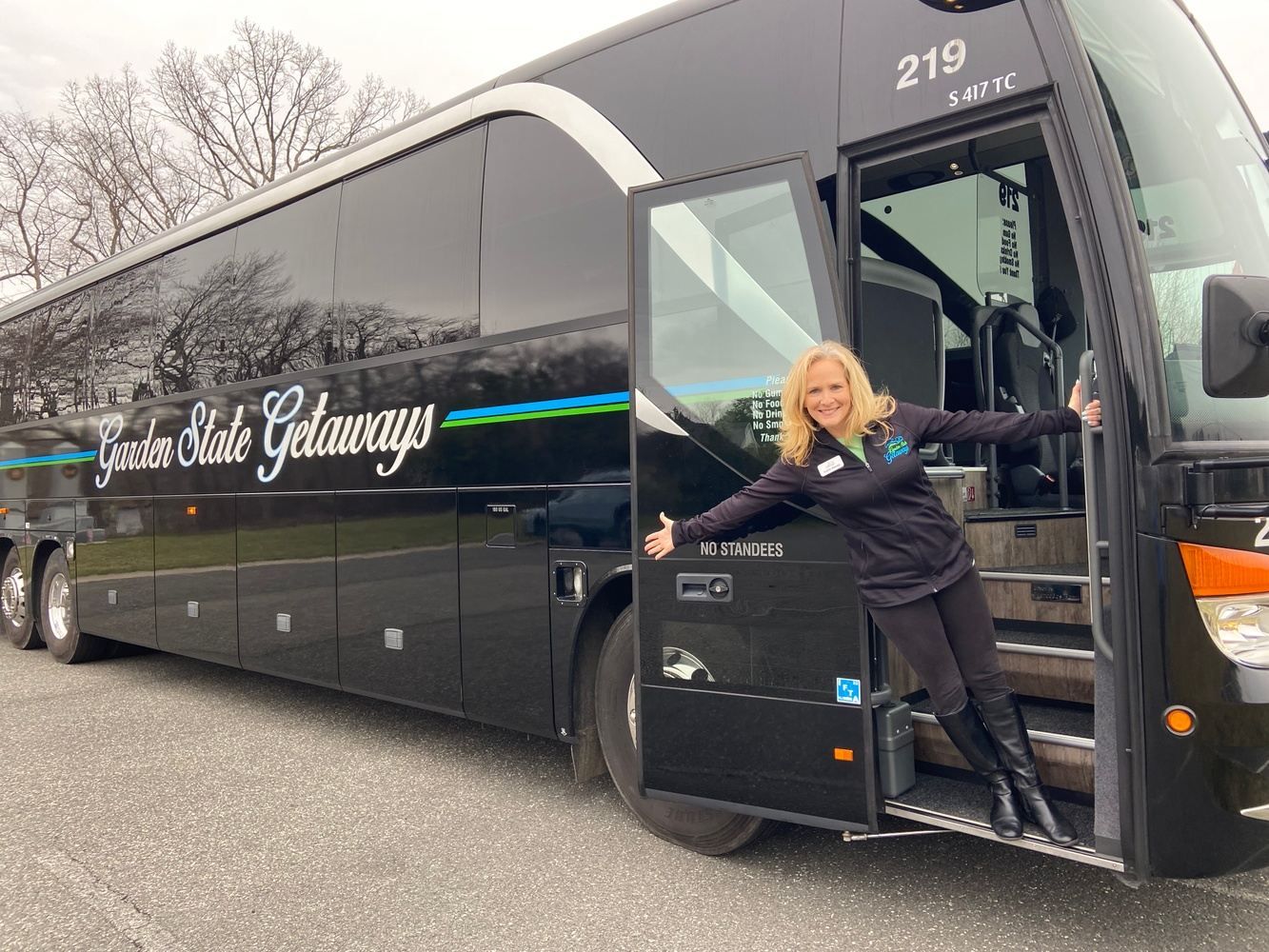 Bus Tour | Jackson, NJ | (732) 689-2251