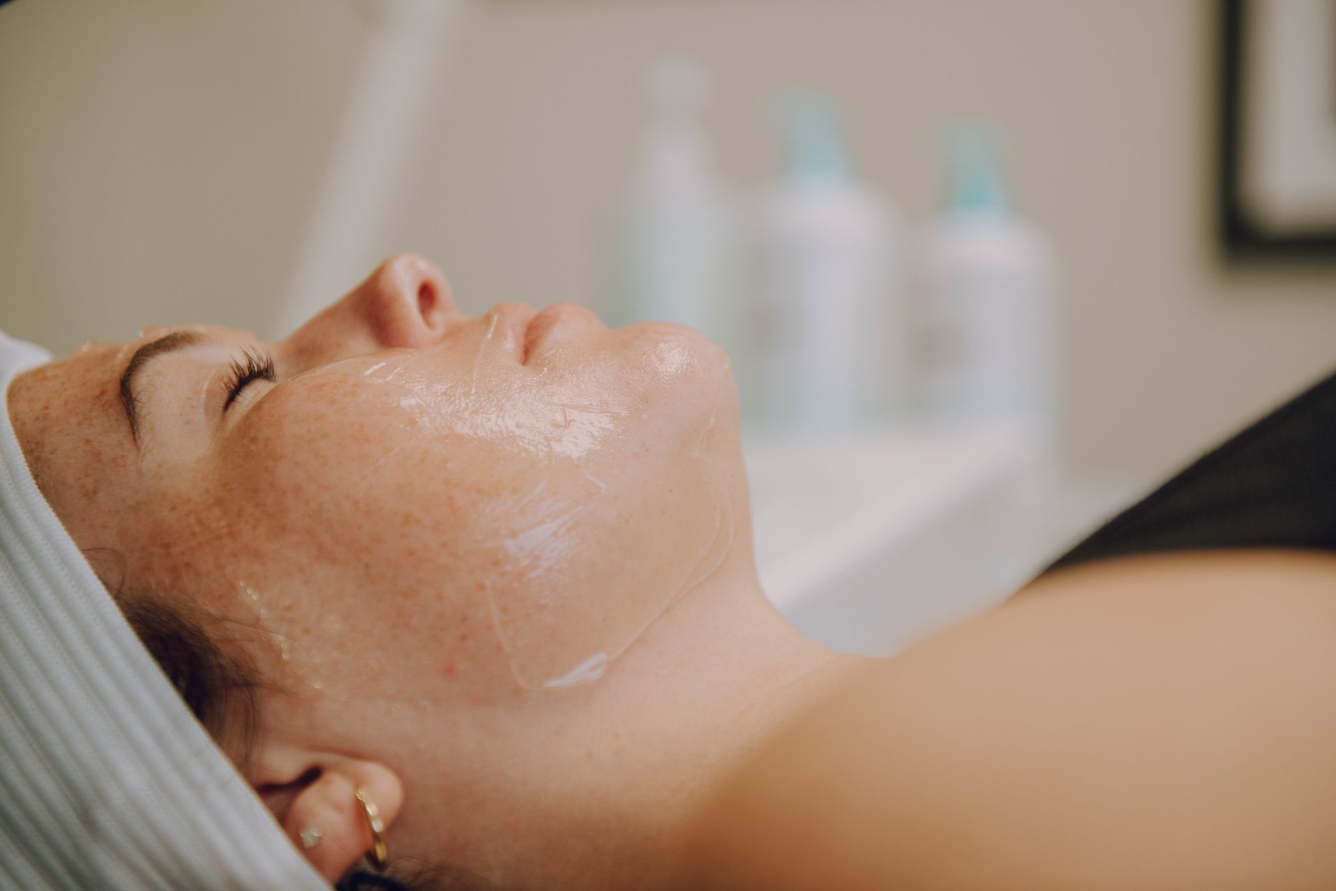 Luxurious Cryofacial Sessions - Meet The Future of Skincare