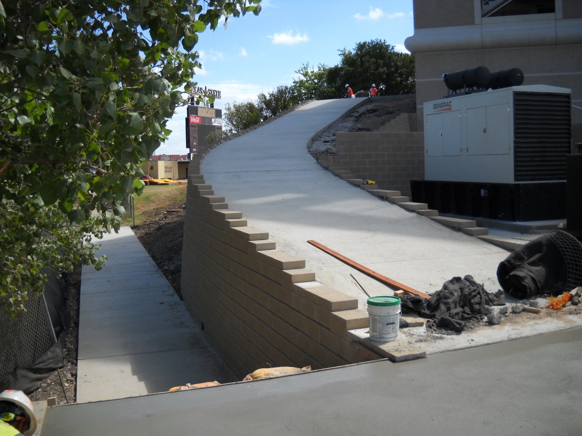Retaining Wall | Border Construction | San Antonio, TX