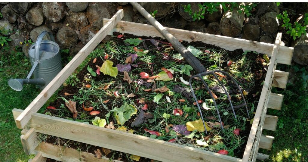 Garden Composting at Home | 4 Seasons Arborscapes