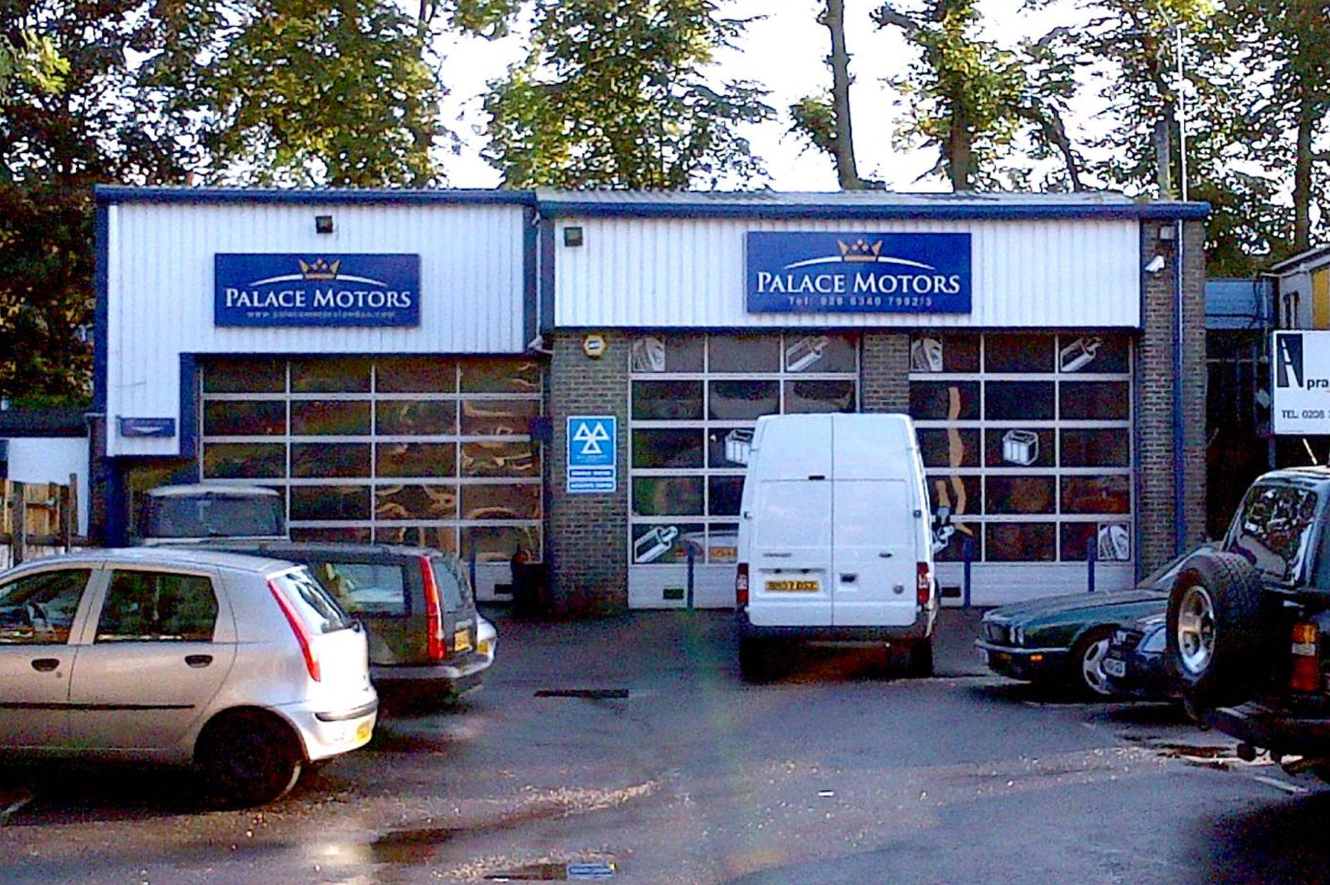 Home [palacemotorslondon.com]