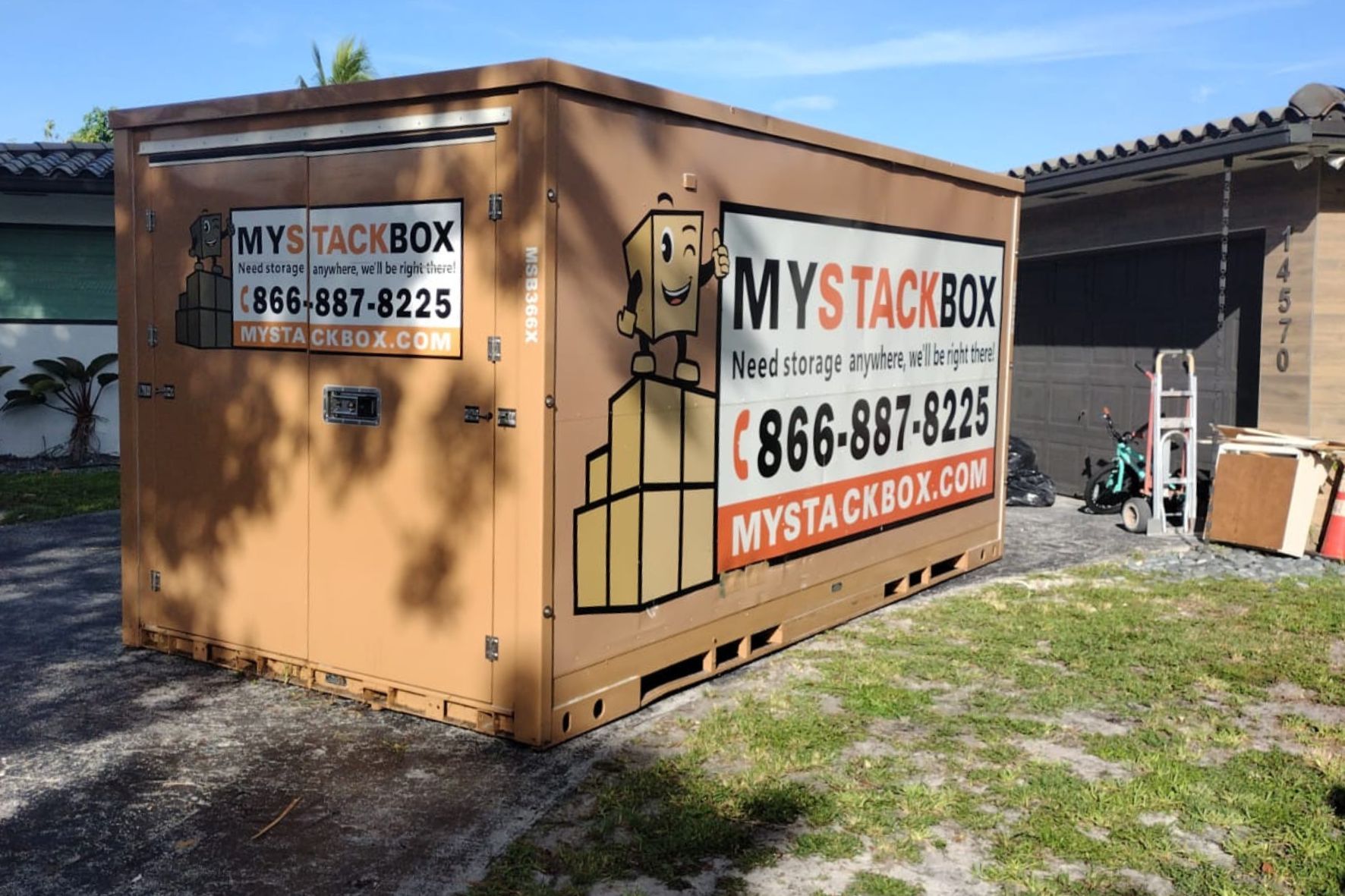 Move Smarter: 6 Benefits of Using Pack-Yourself Moving Containers