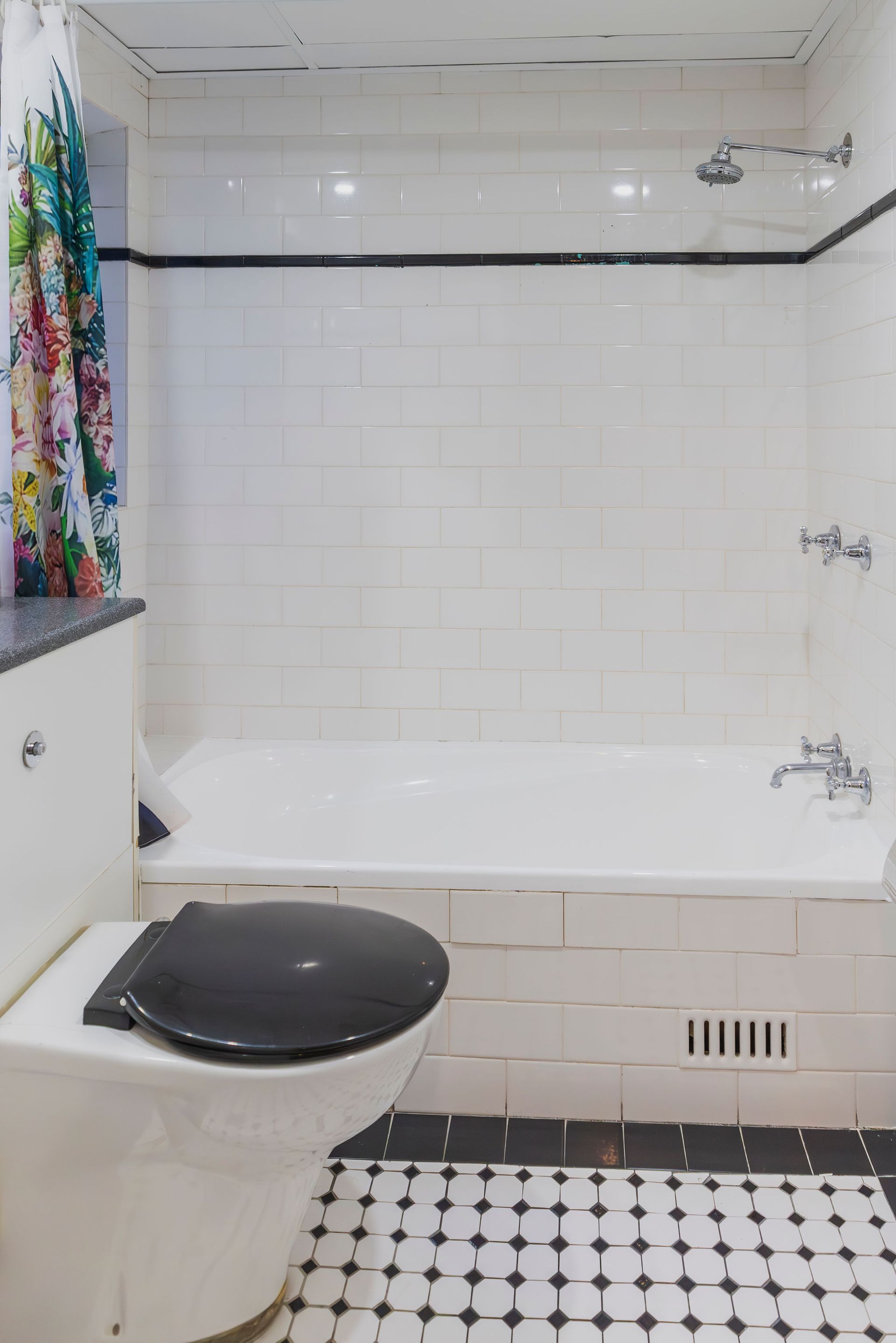 Stylish Rooms & Dorms at The Social Hotel Sydney