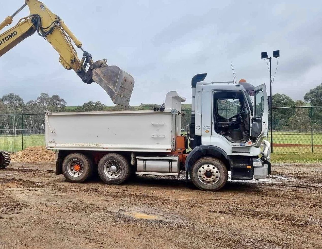 Kanga Mini Loader Hire | Seymour