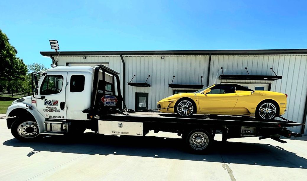 Towing Gallery – Tulsa, OK – A & W Towing and Truck Repair