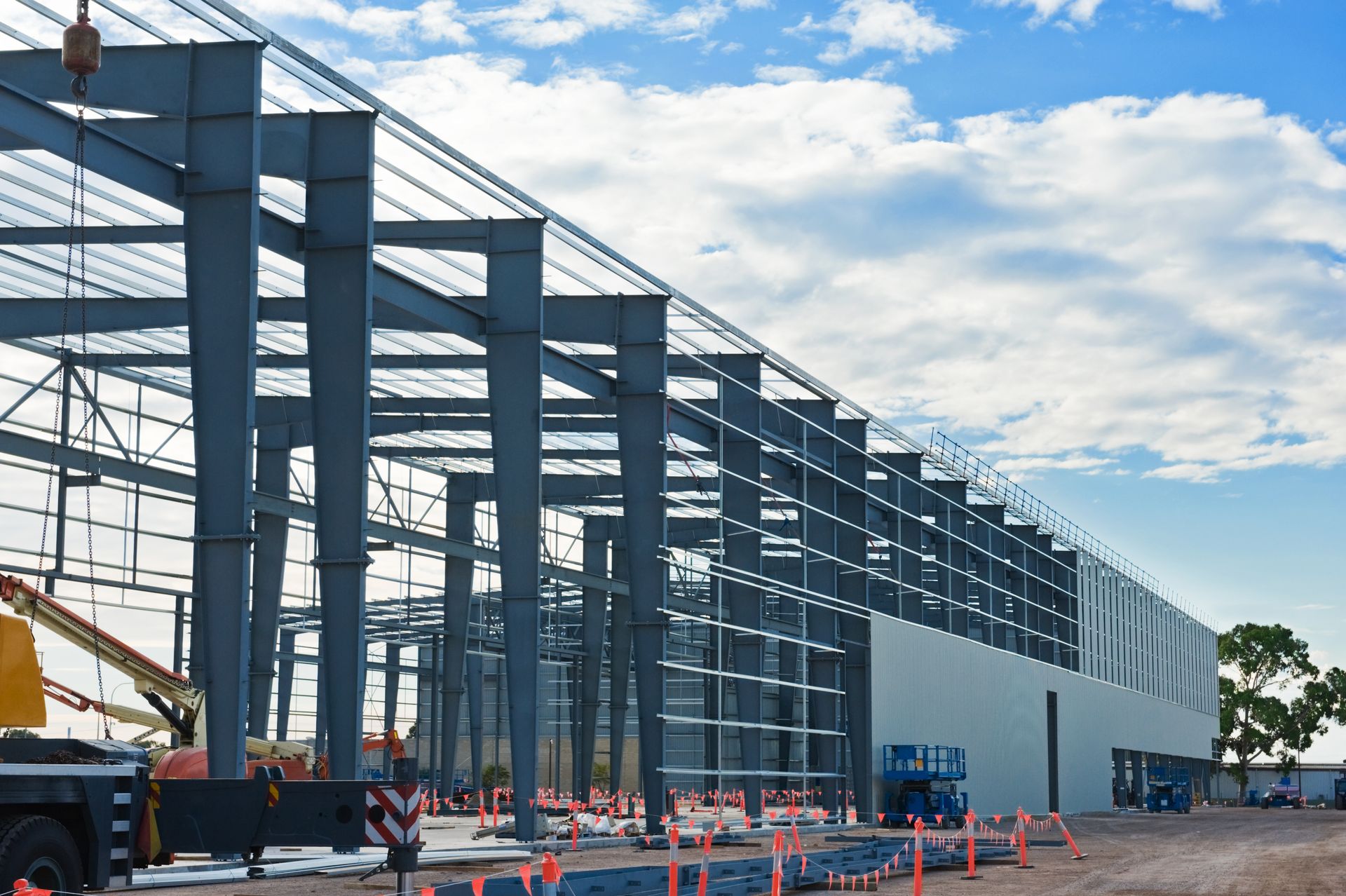 Complete Metal Building Services | Men of Steelworx