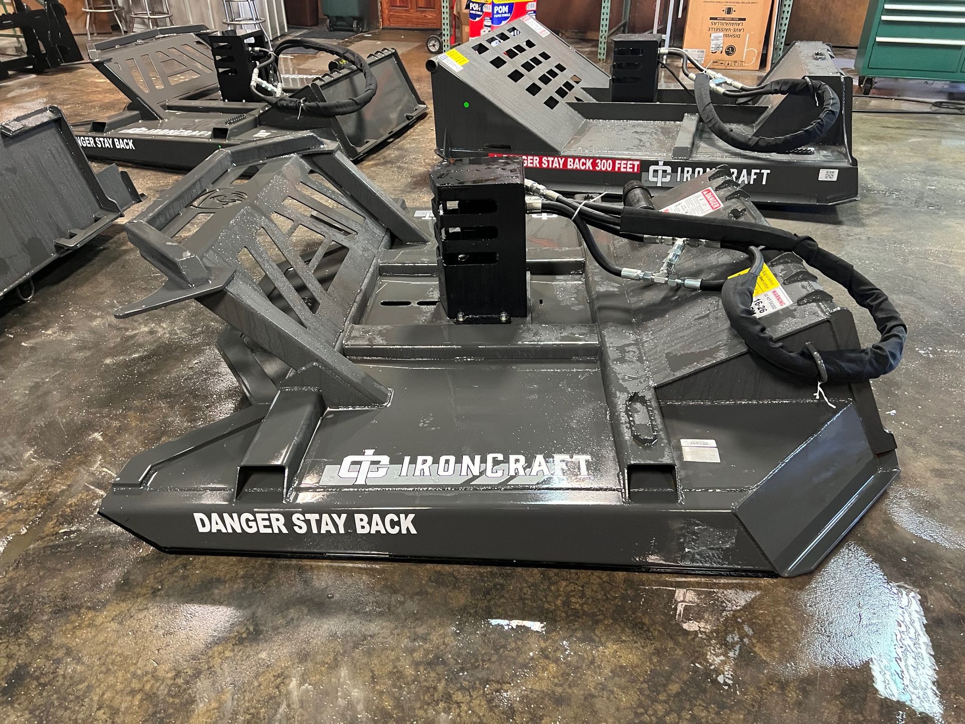 Mowers, Mulchers & Brush Cutters