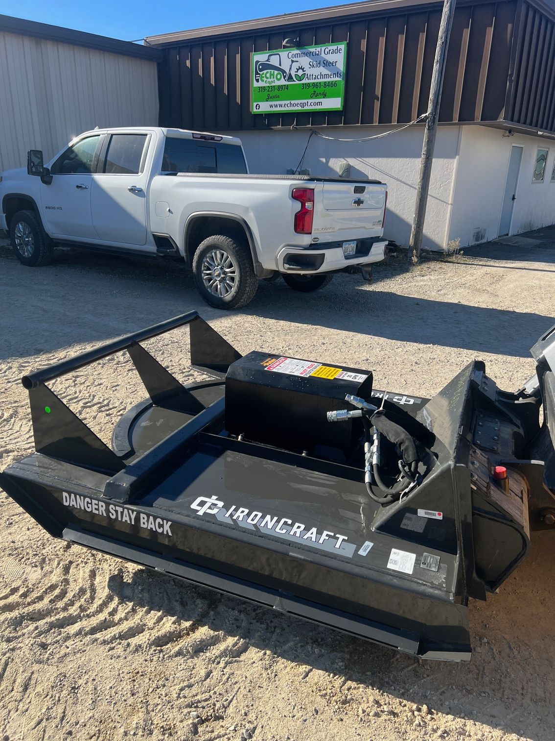 Mowers, Mulchers & Brush Cutters